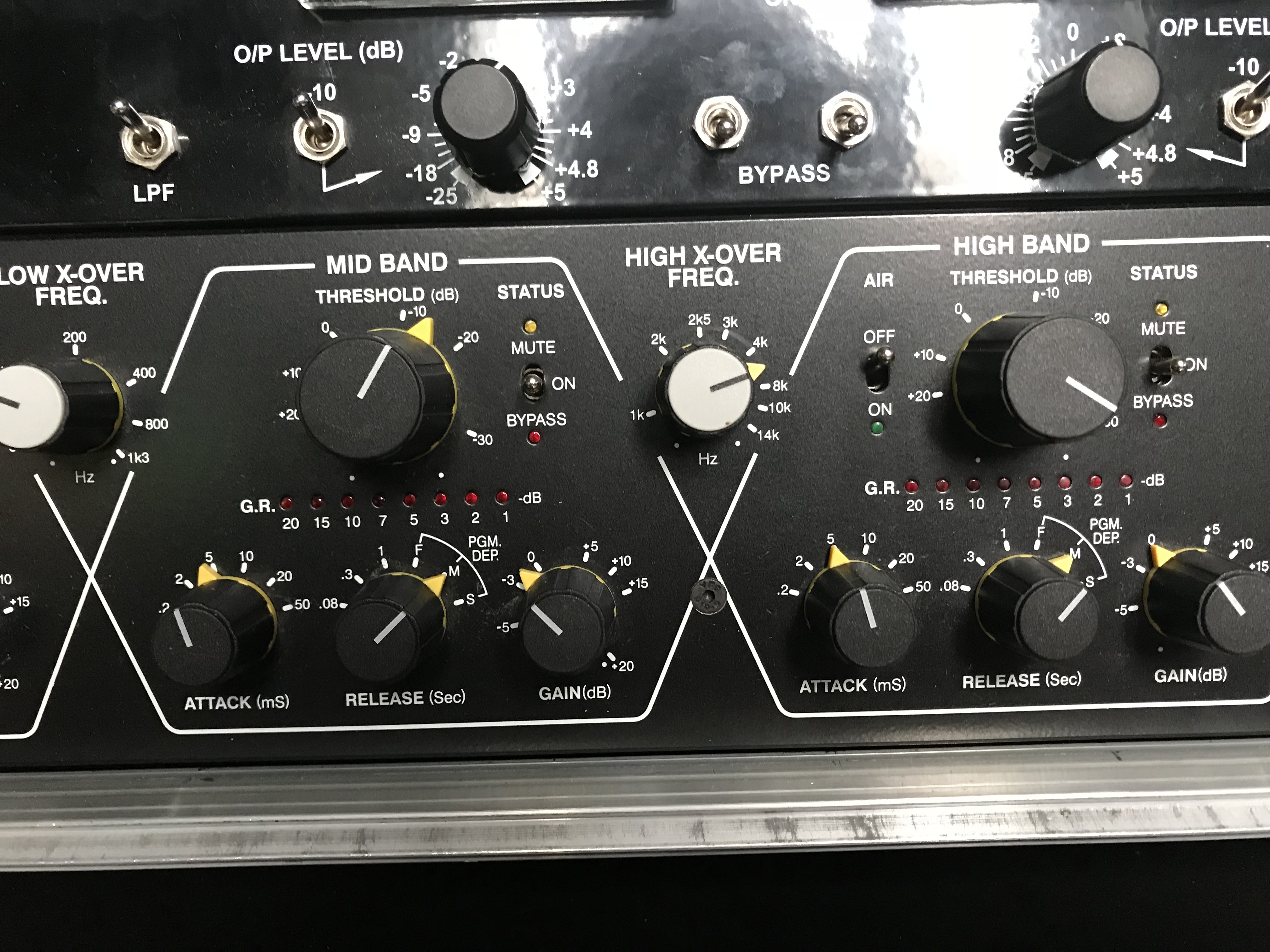 1973 - Drawmer 1973 - Audiofanzine