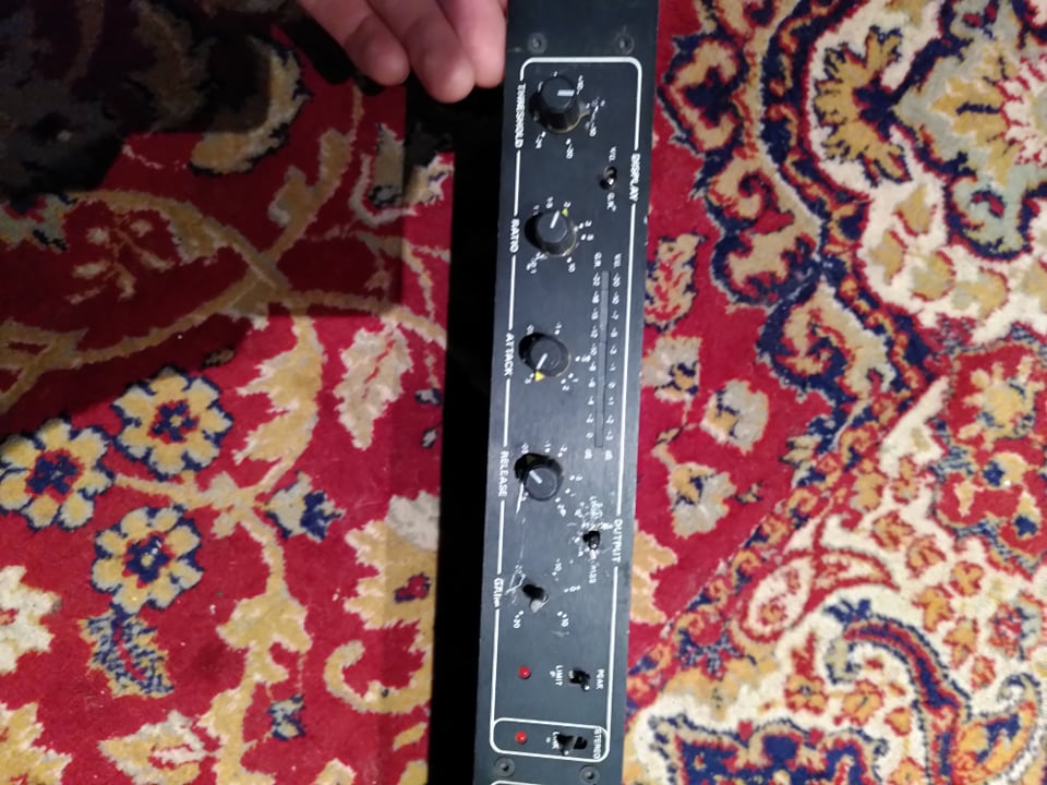 DL221 - Drawmer DL221 - Audiofanzine