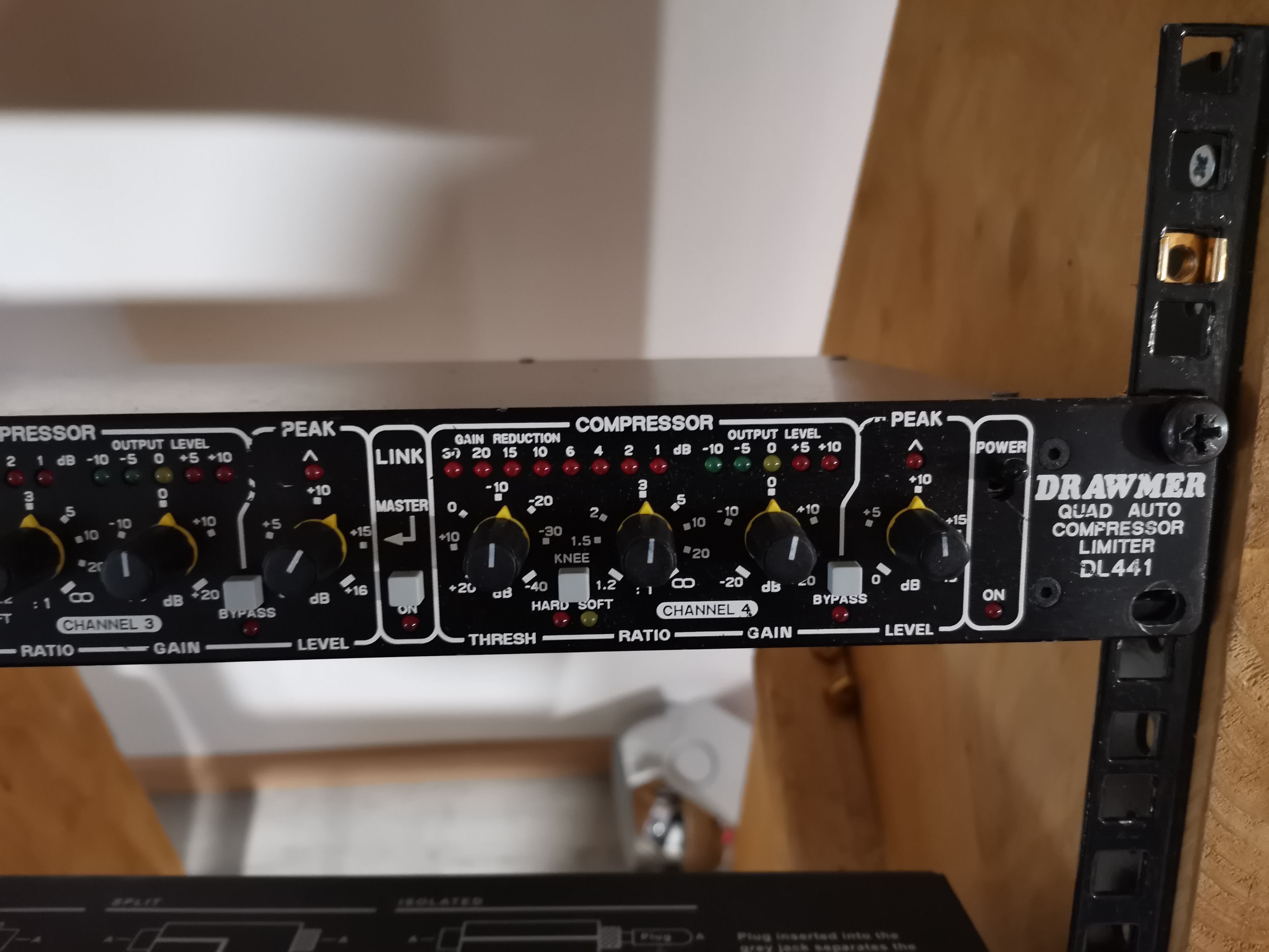 DL441 - Drawmer DL441 - Audiofanzine