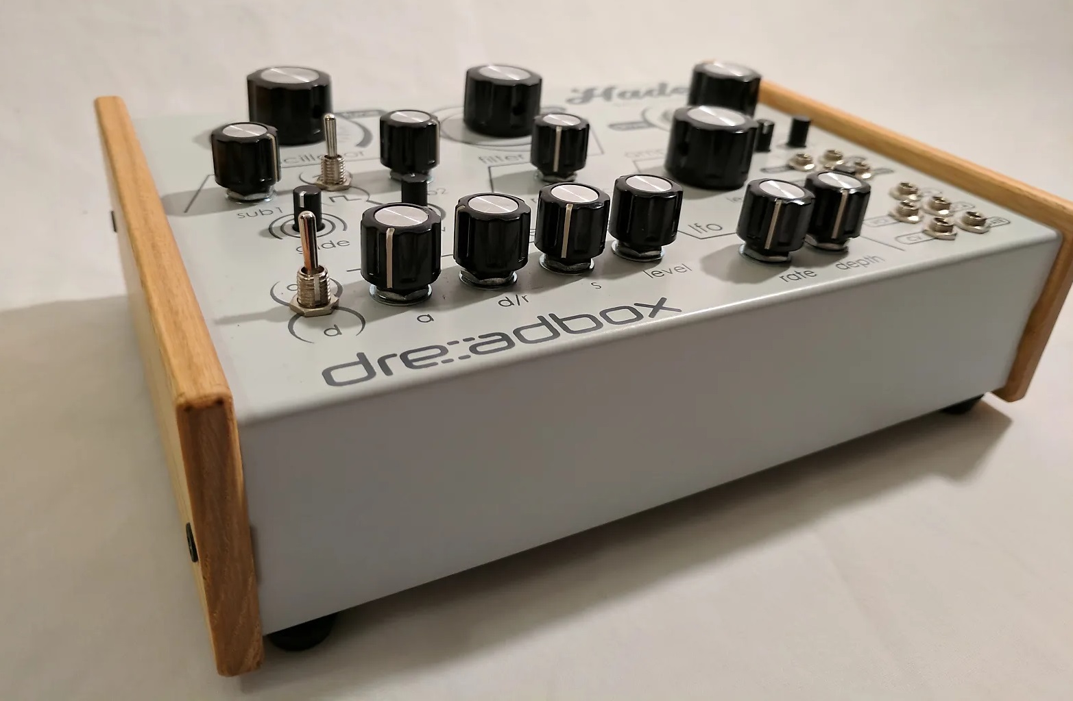 Hades - Dreadbox Hades - Audiofanzine