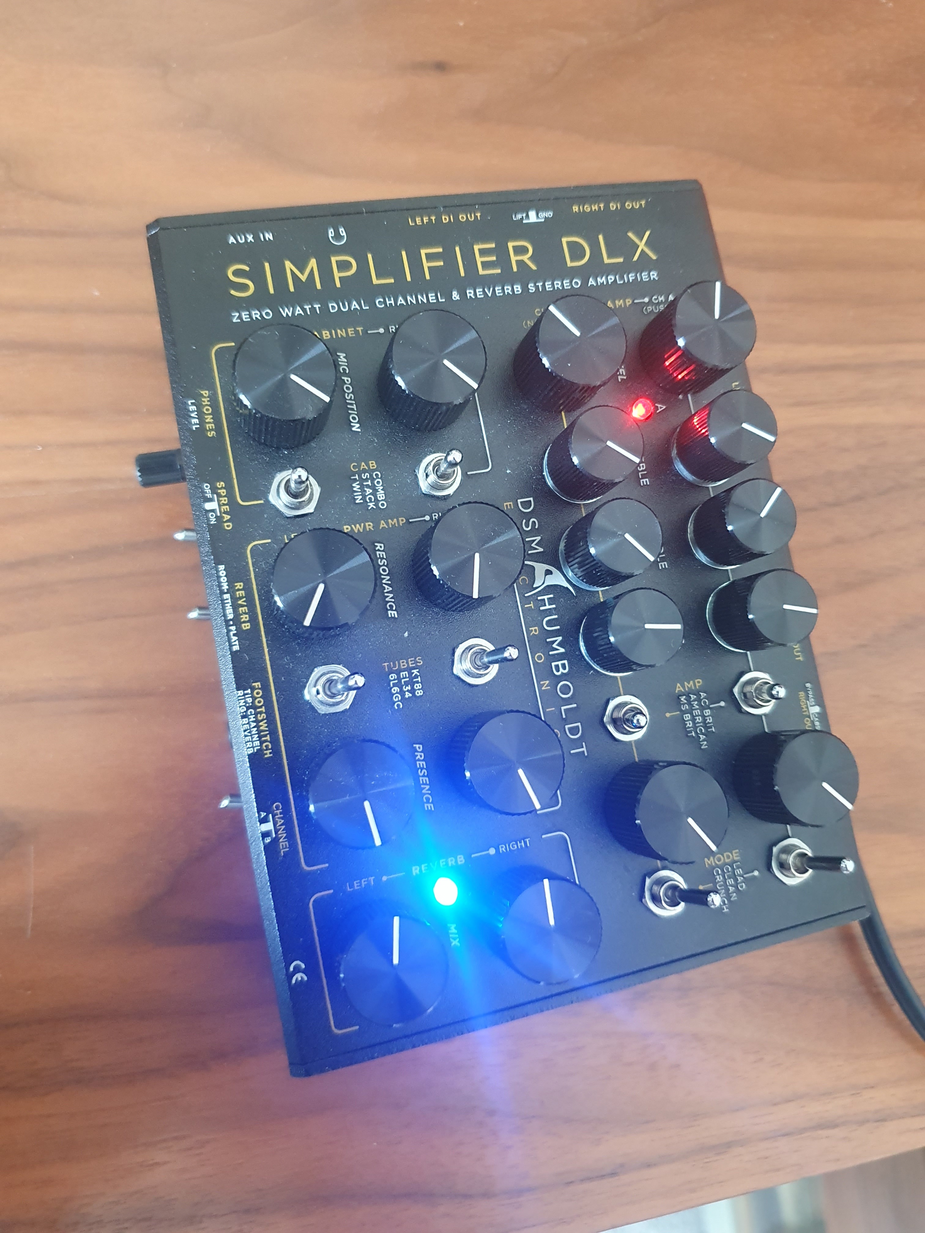 Simplifier DLX - DSM & Humboldt Electronics Simplifier DLX - Audiofanzine