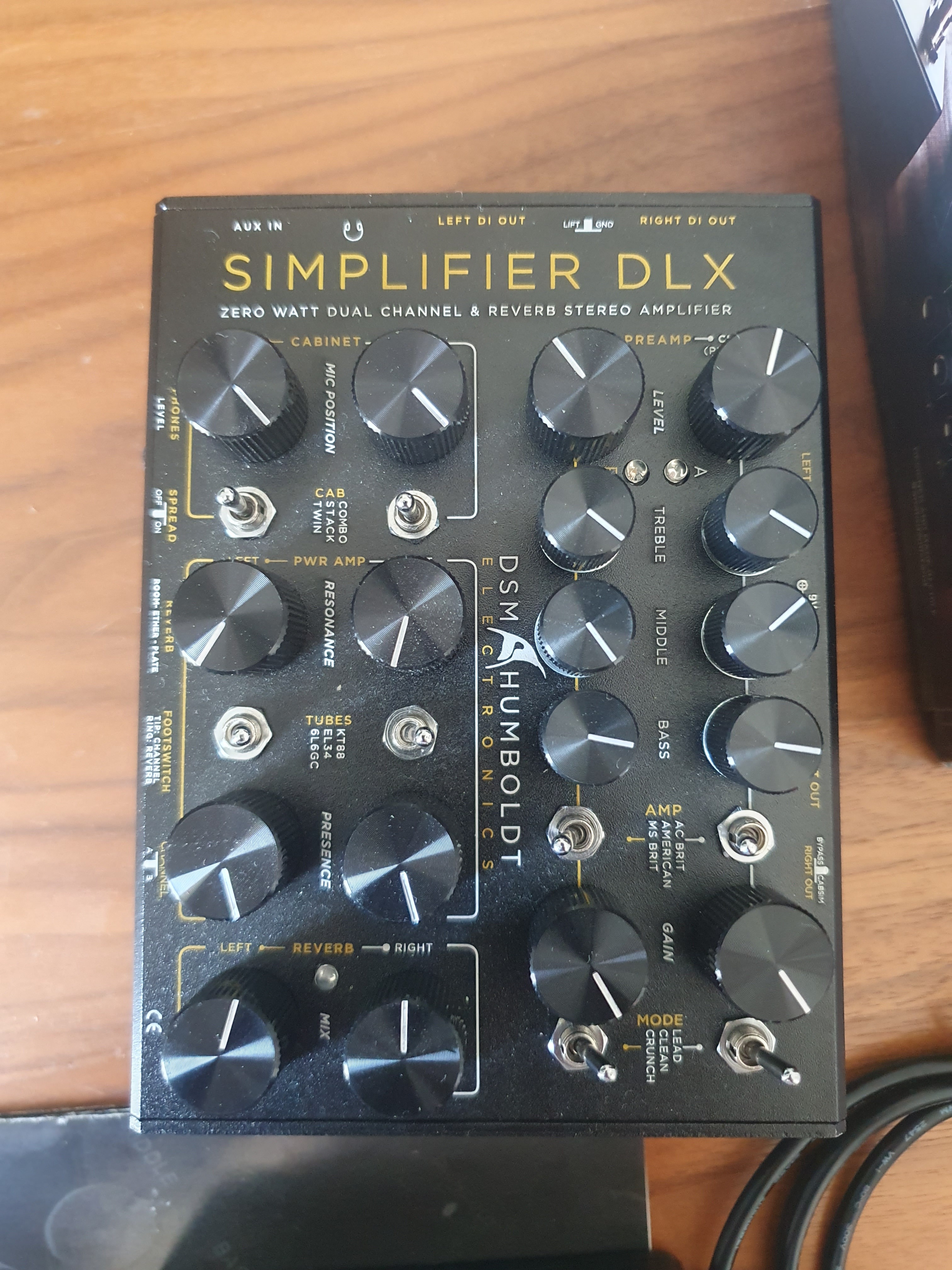 Simplifier DLX - DSM & Humboldt Electronics Simplifier DLX - Audiofanzine