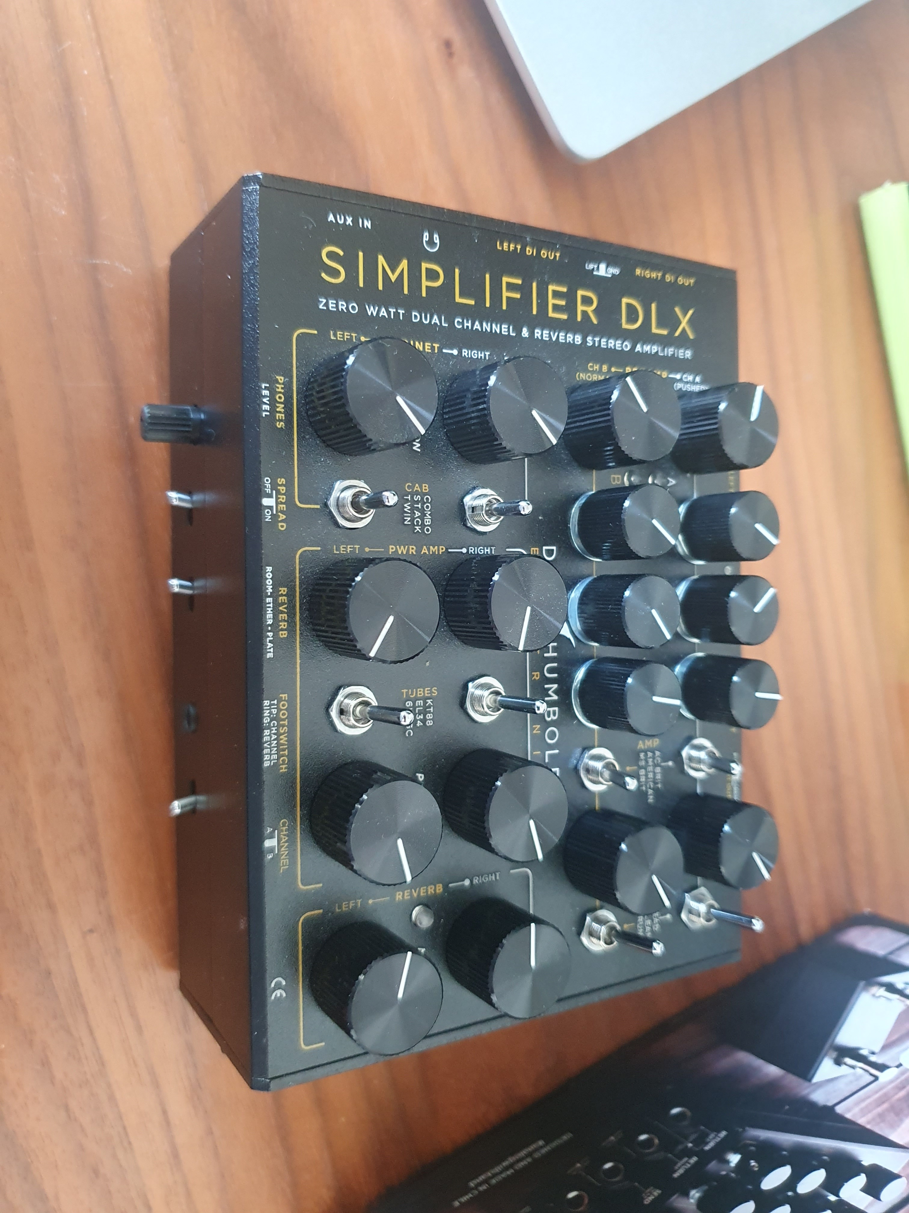 Simplifier DLX - DSM & Humboldt Electronics Simplifier DLX - Audiofanzine