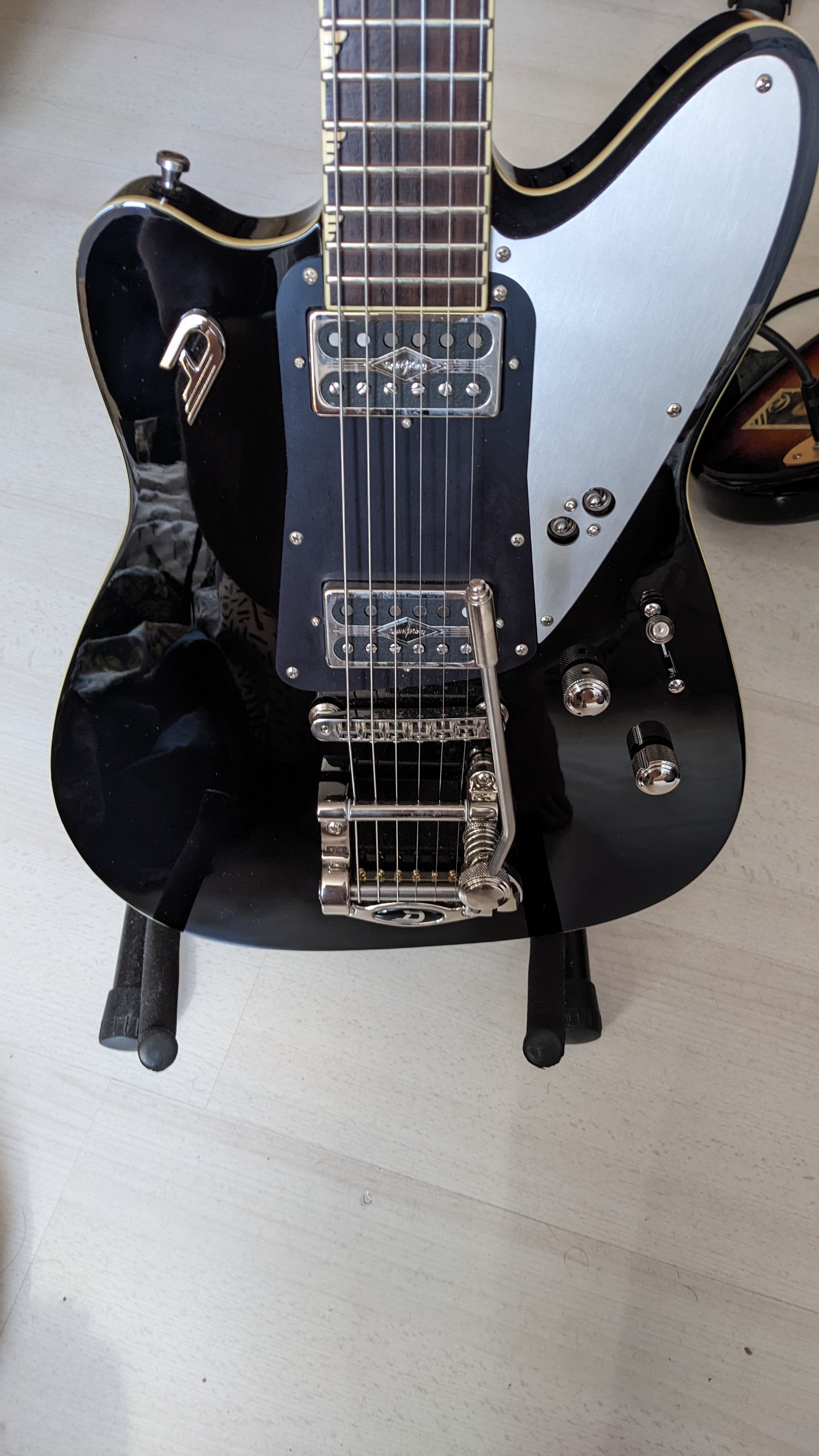 Duesenberg The Falken comme neuve (Ile-de-France) - Audiofanzine