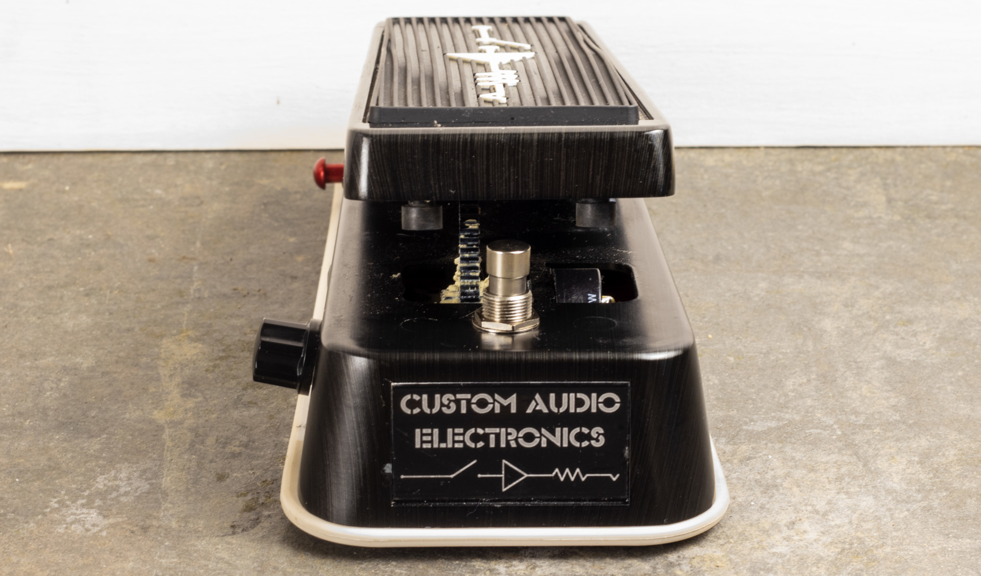 MC404 CAE Wah - Dunlop MC404 CAE Wah - Audiofanzine