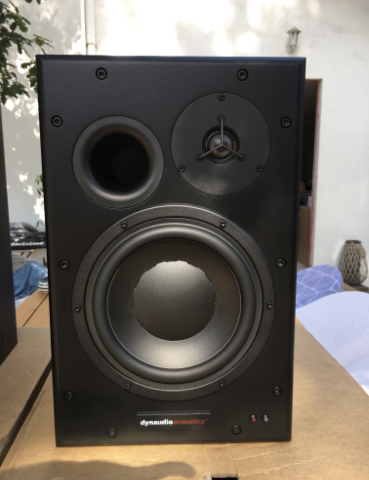 BM15A - Dynaudio BM15A - Audiofanzine