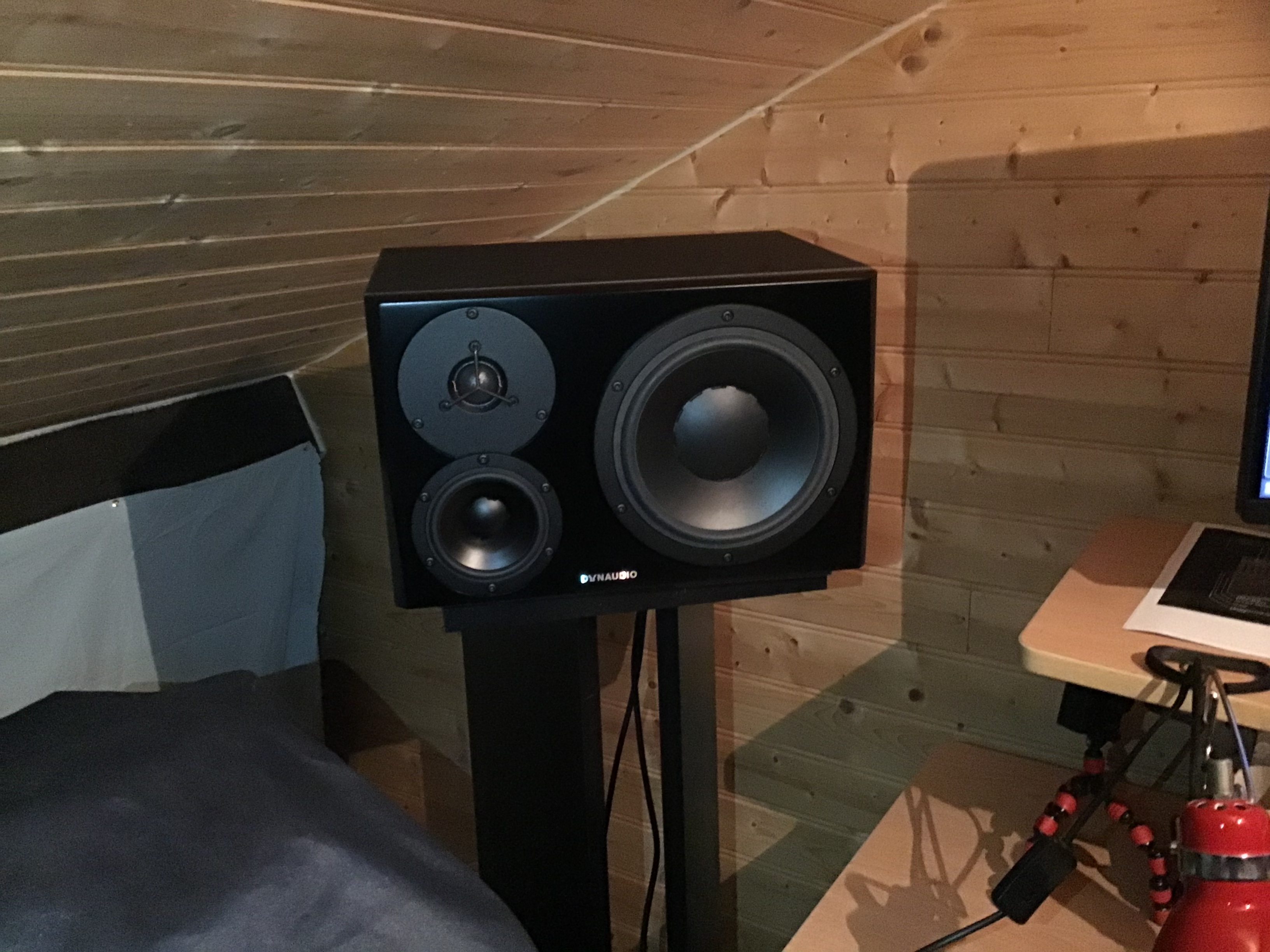 LYD 48 - Dynaudio LYD 48 - Audiofanzine