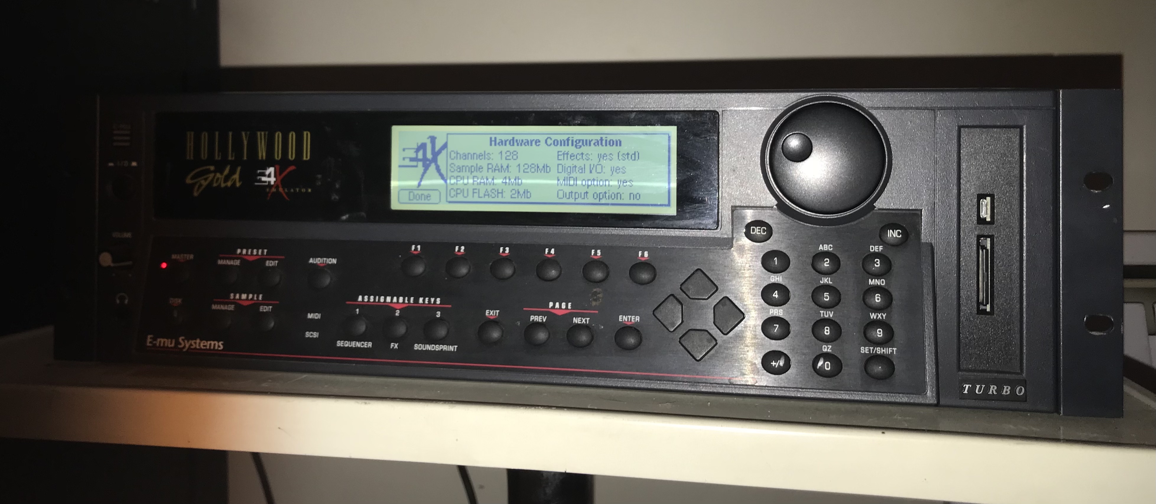 E4X - E-MU E4X - Audiofanzine