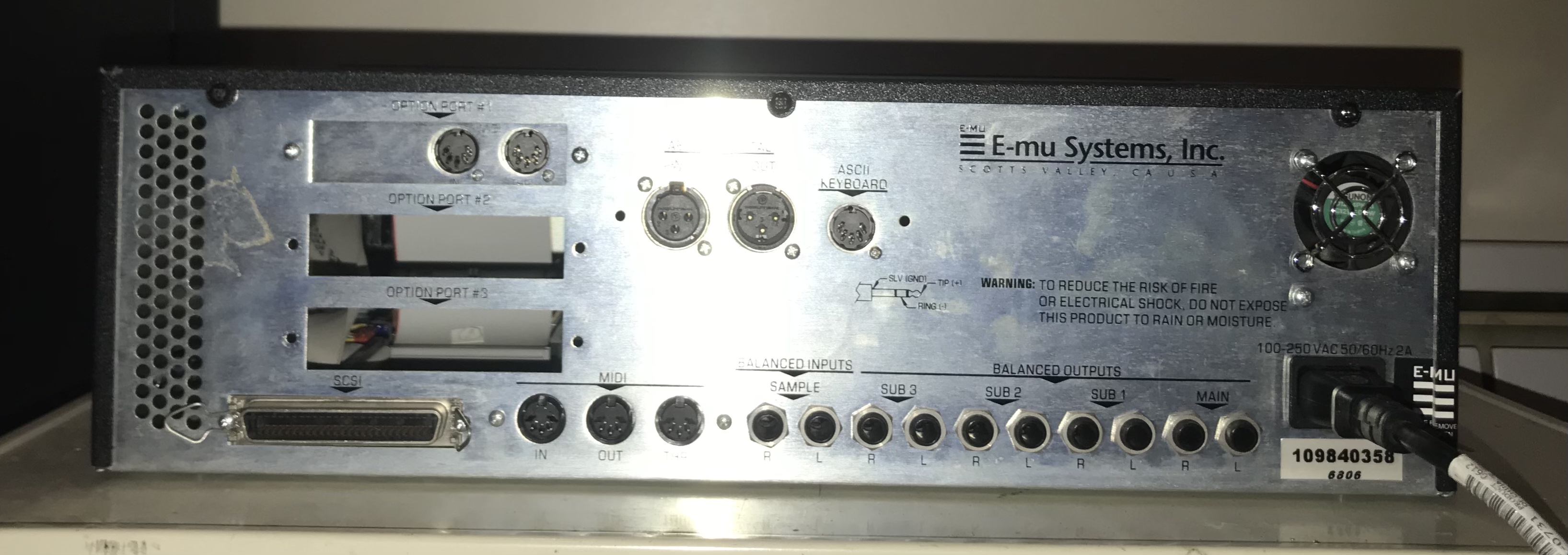 E4X - E-MU E4X - Audiofanzine