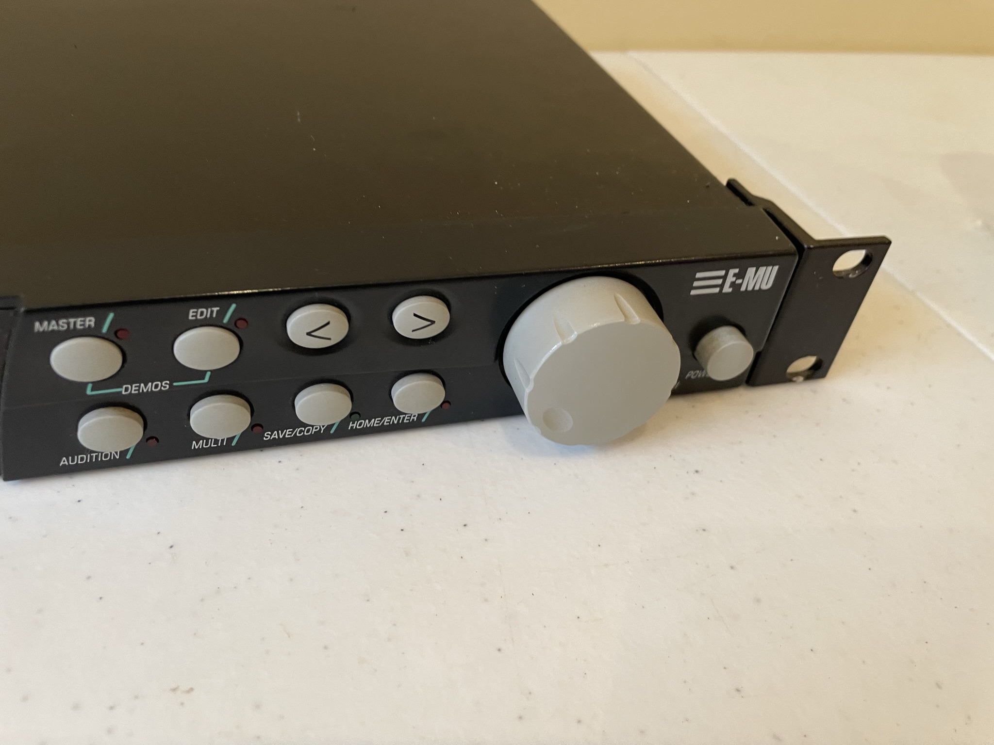 Proteus 2000 - E-MU Proteus 2000 - Audiofanzine