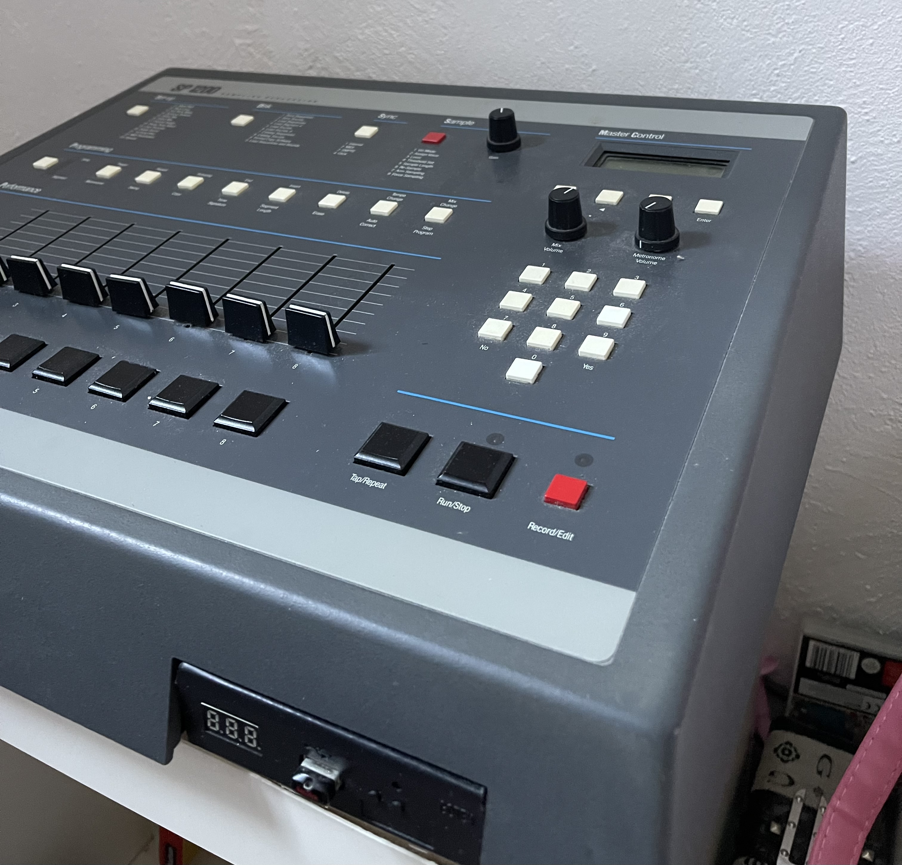 SP-1200 - E-MU SP-1200 - Audiofanzine