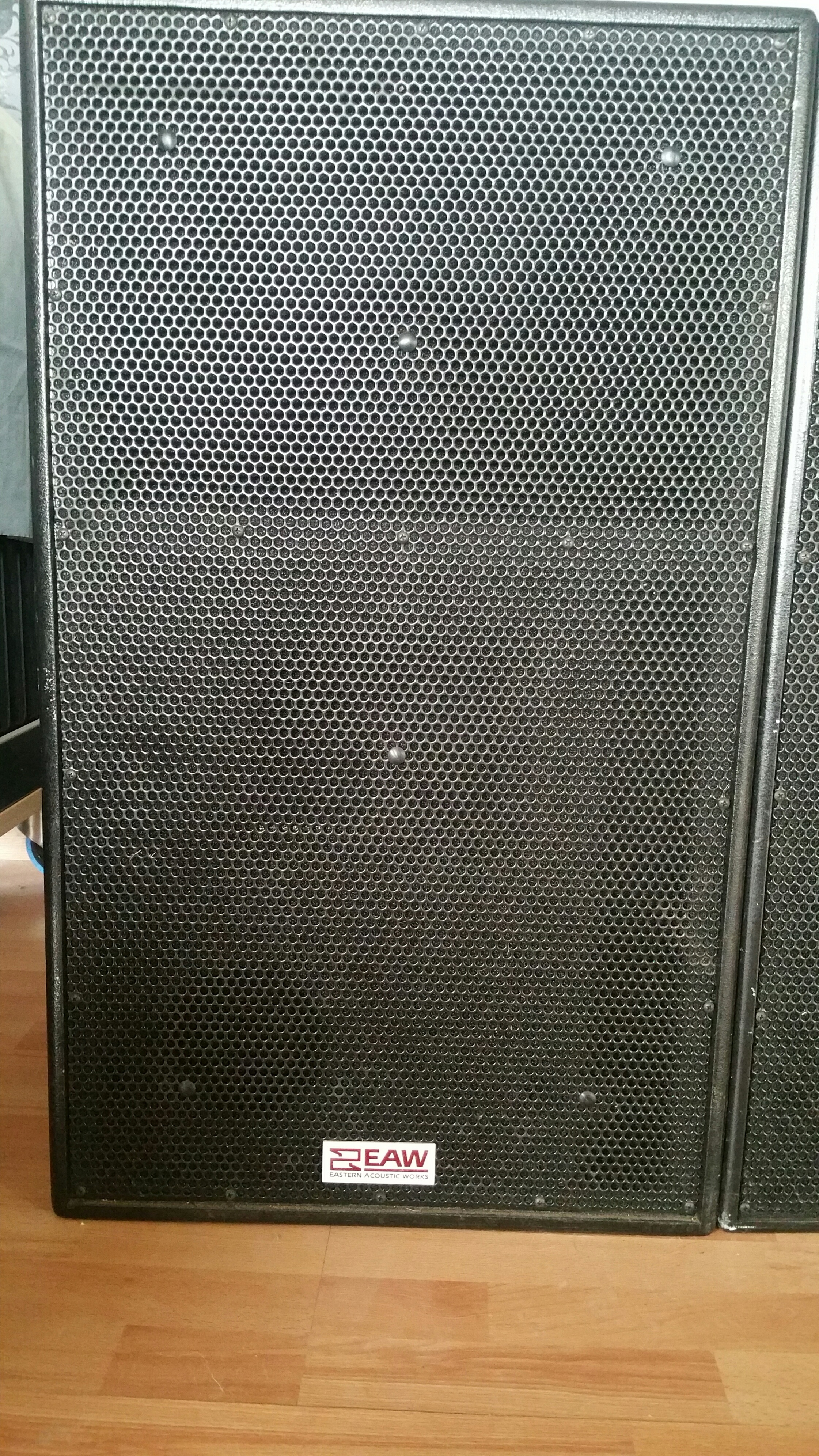 KF600I - EAW KF600I - Audiofanzine