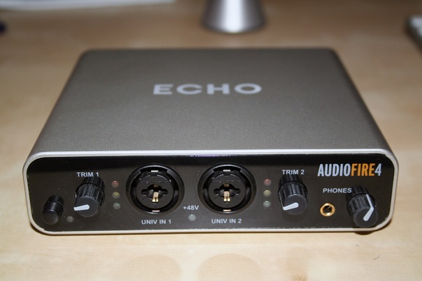 AUDIOFIRE 4 - Echo Audiofire 4 - Audiofanzine