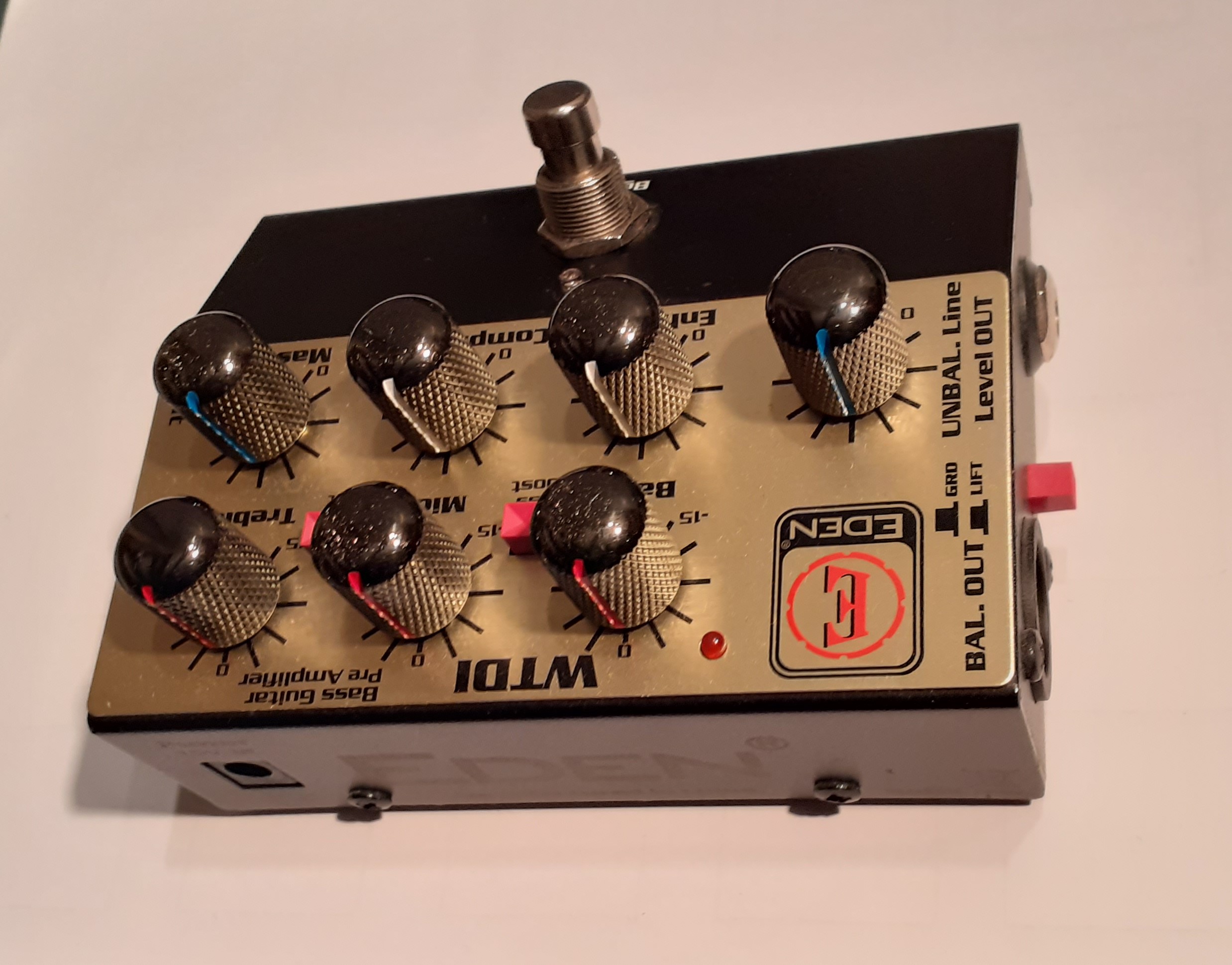 WTDI Direct Box/Preamp Eden Amplification - Audiofanzine