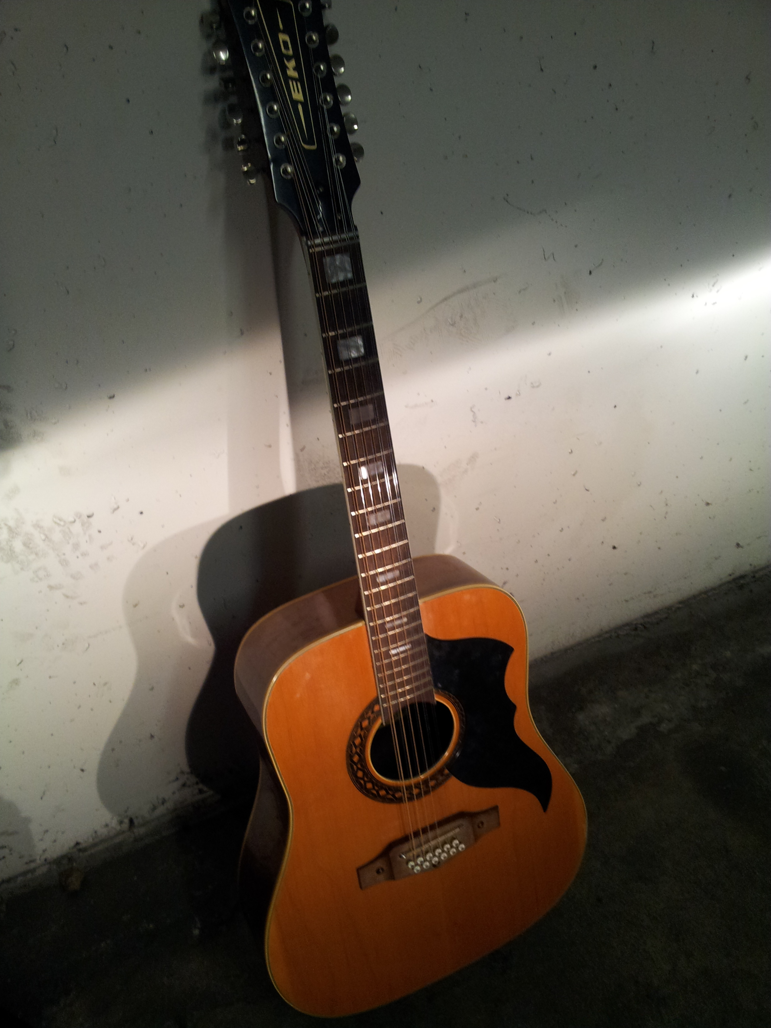 RANGER 12 - Eko Ranger 12 - Audiofanzine