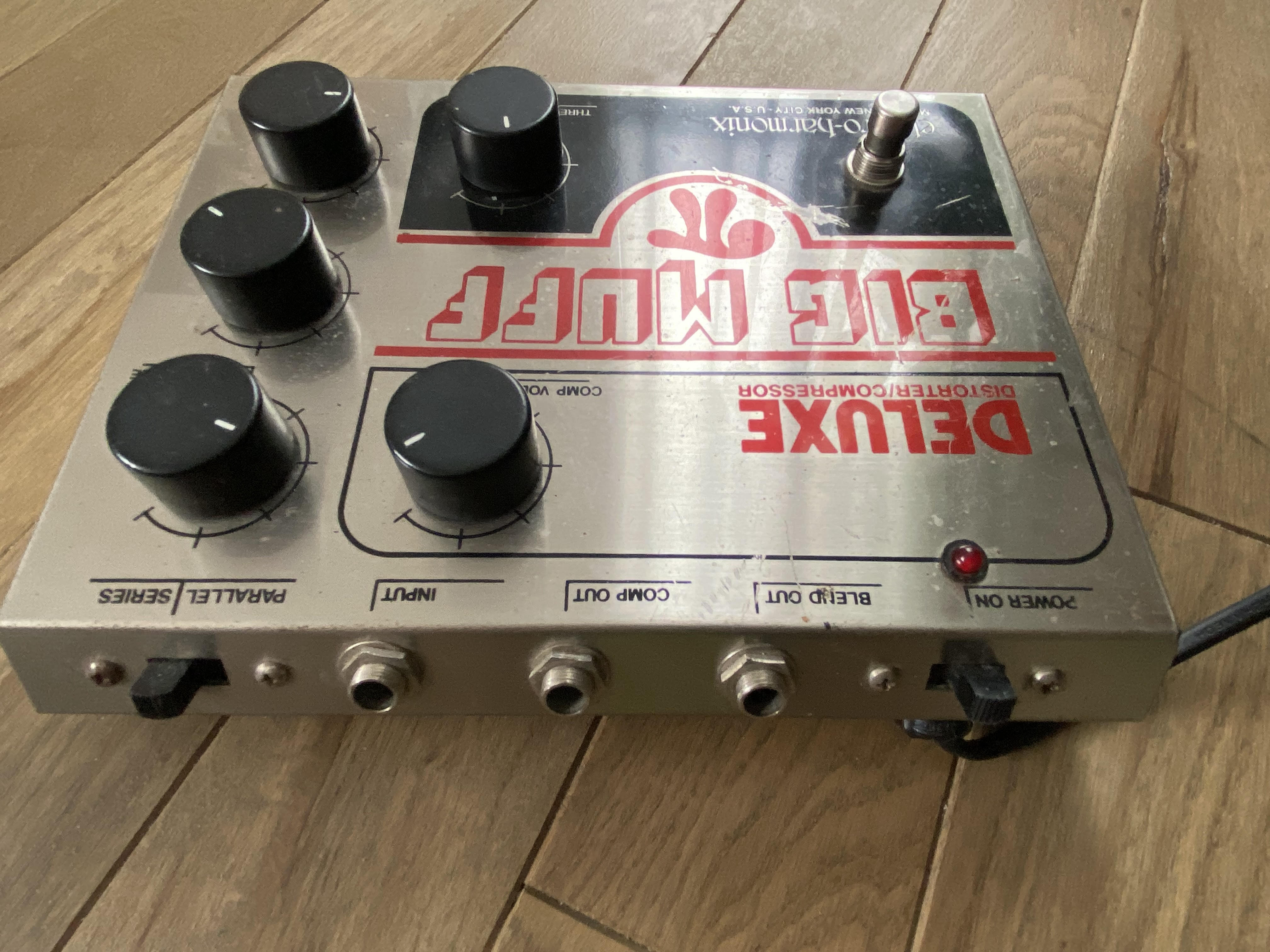 Big Muff Pi Deluxe - Electro-Harmonix Big Muff Pi Deluxe - Audiofanzine