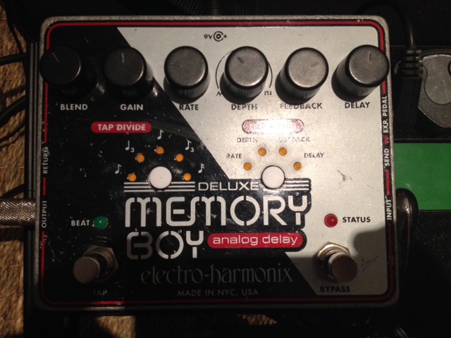 DELUXE MEMORY BOY - Electro-Harmonix Deluxe Memory Boy - Audiofanzine