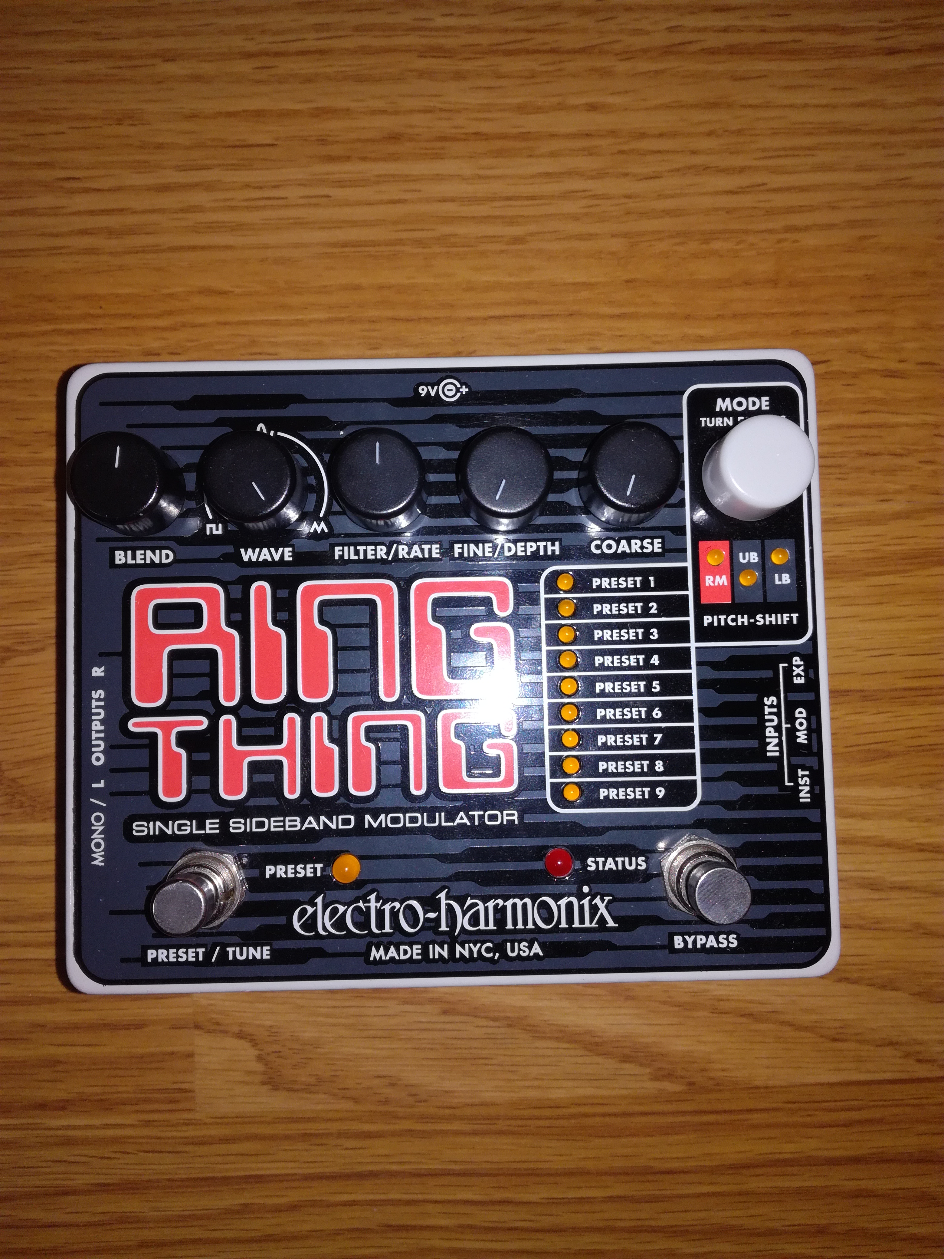 RING THING - Electro-Harmonix Ring Thing - Audiofanzine