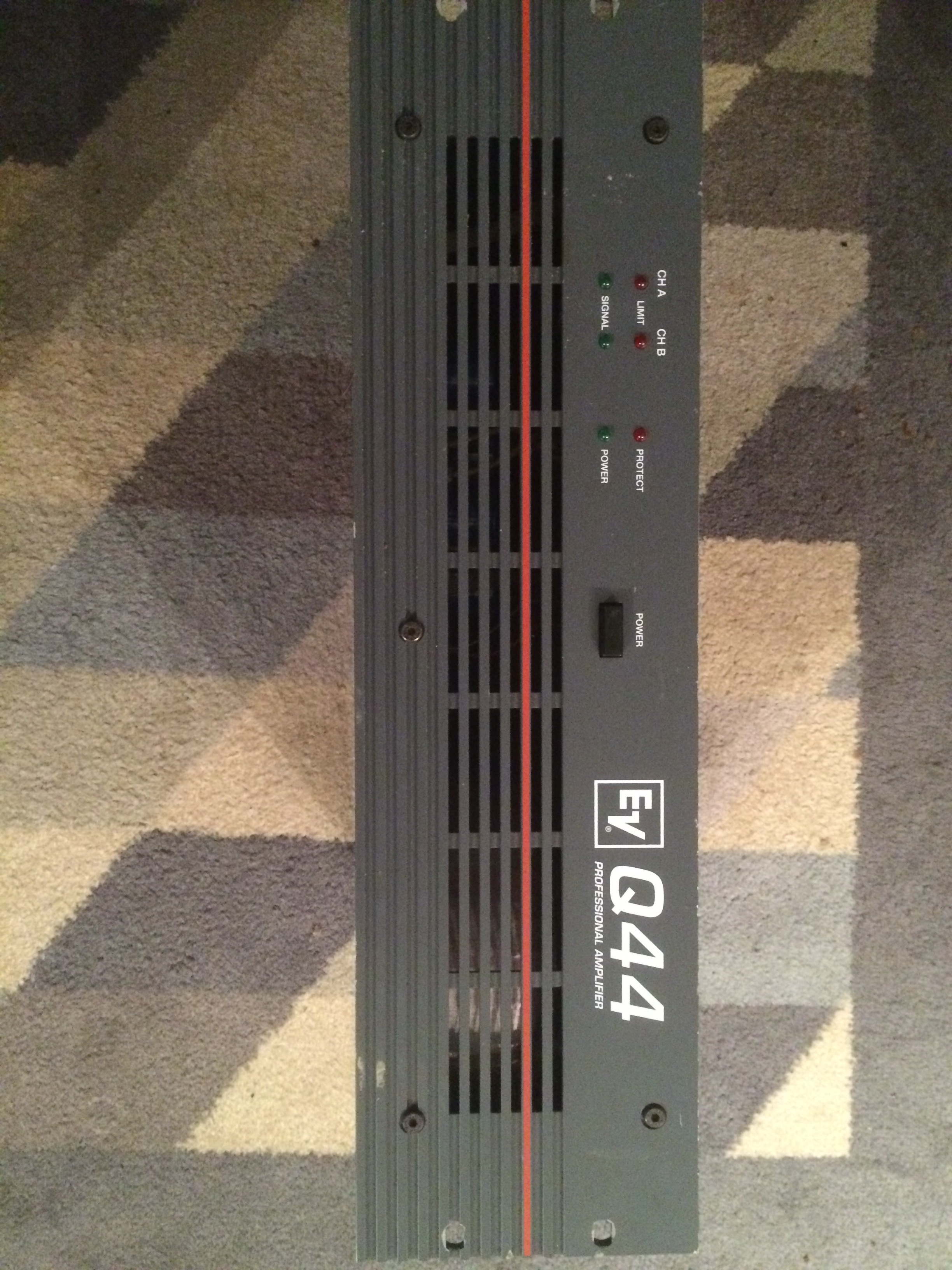 Q44 - Electro-Voice Q44 - Audiofanzine