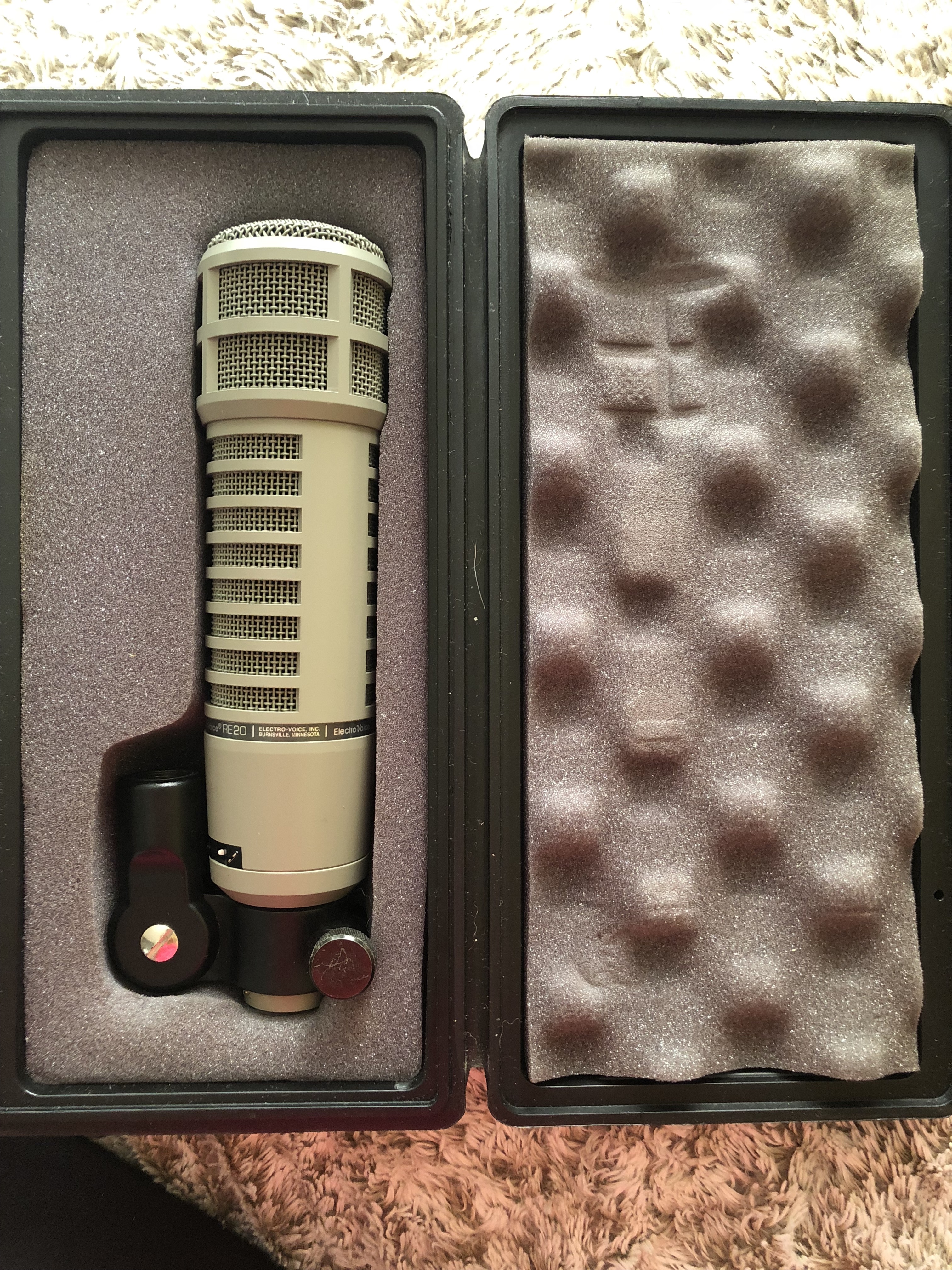 Electro-Voice RE20 - Audiofanzine