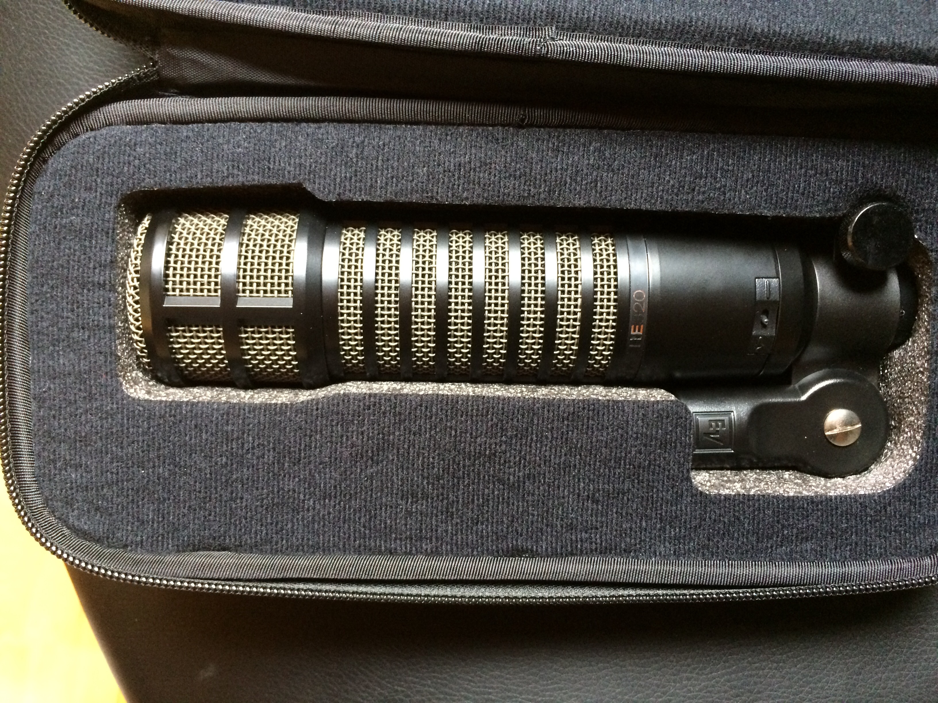 RE320 - Electro-Voice RE320 - Audiofanzine