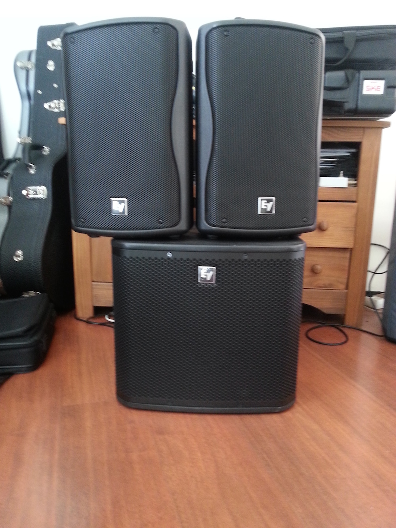 ZXA1 - Electro-Voice ZXA1 - Audiofanzine