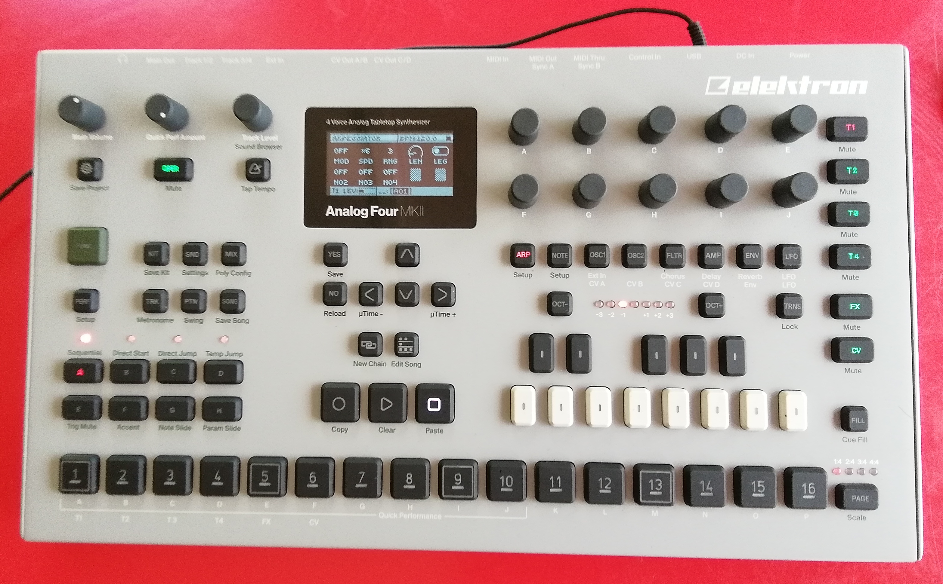 Analog Four MKII - Elektron Analog Four MKII - Audiofanzine