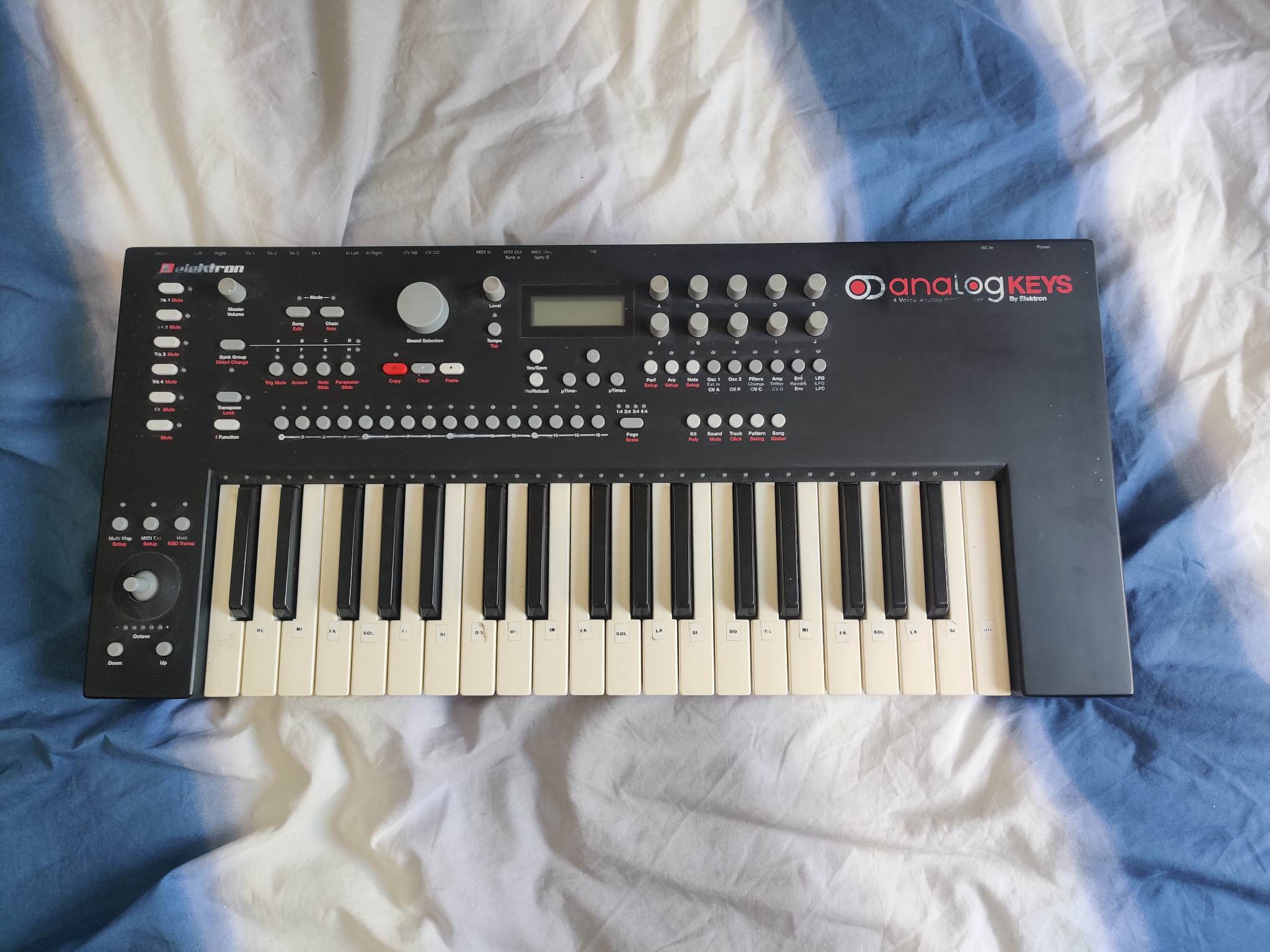 Analog Keys - Elektron Analog Keys - Audiofanzine