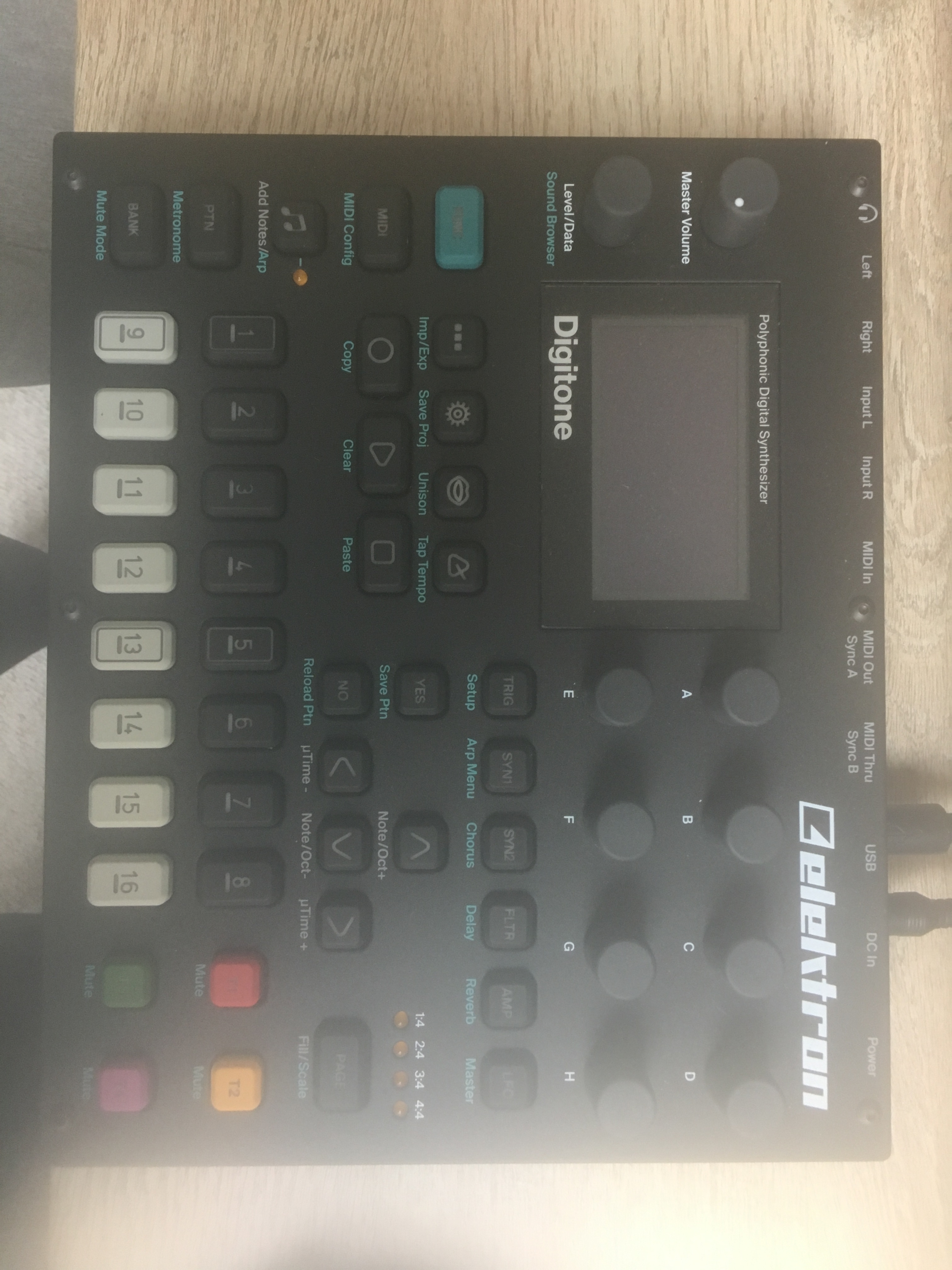 Digitone - Elektron Digitone - Audiofanzine