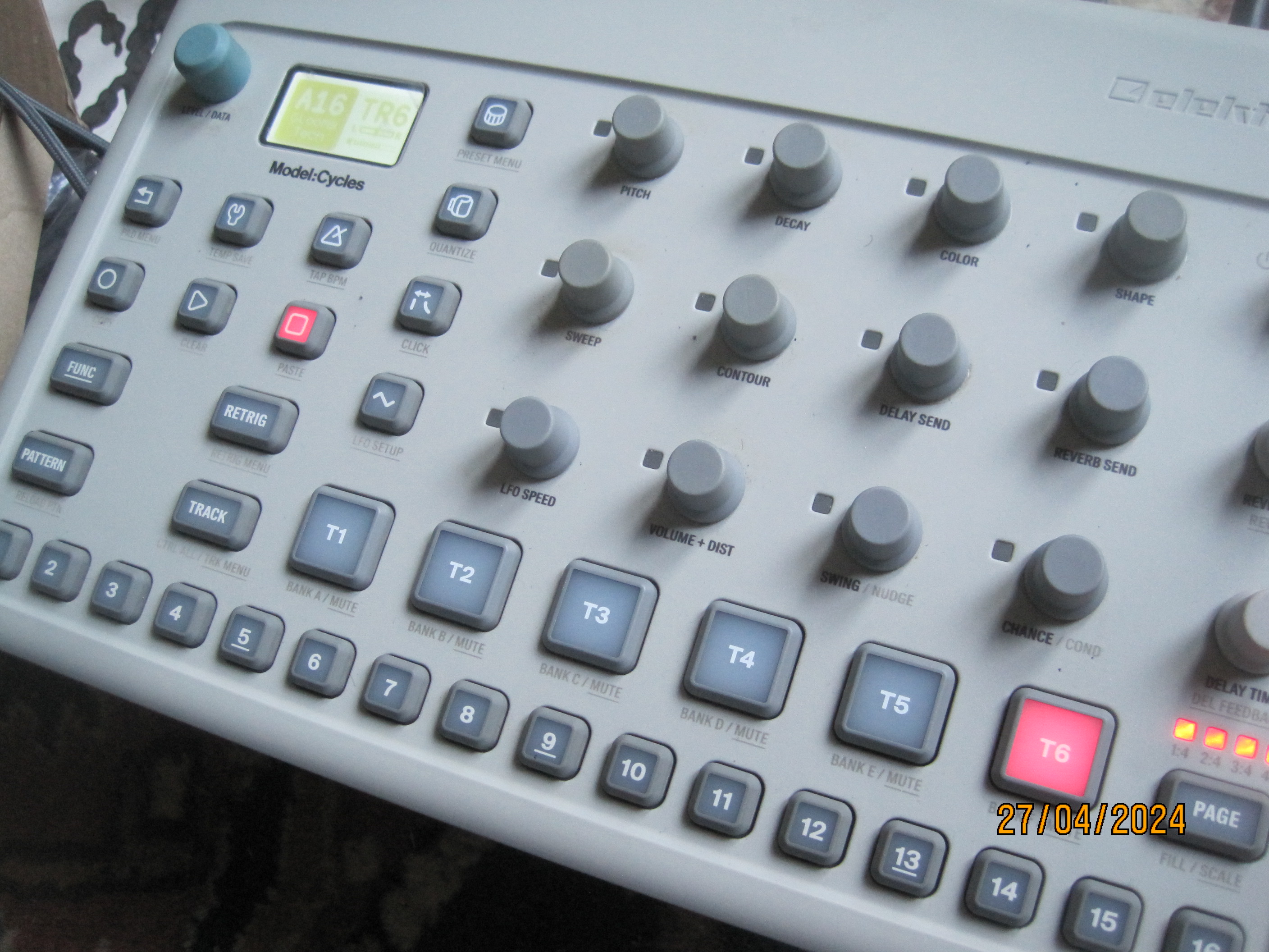 Model:Cycles - Elektron Model:Cycles - Audiofanzine