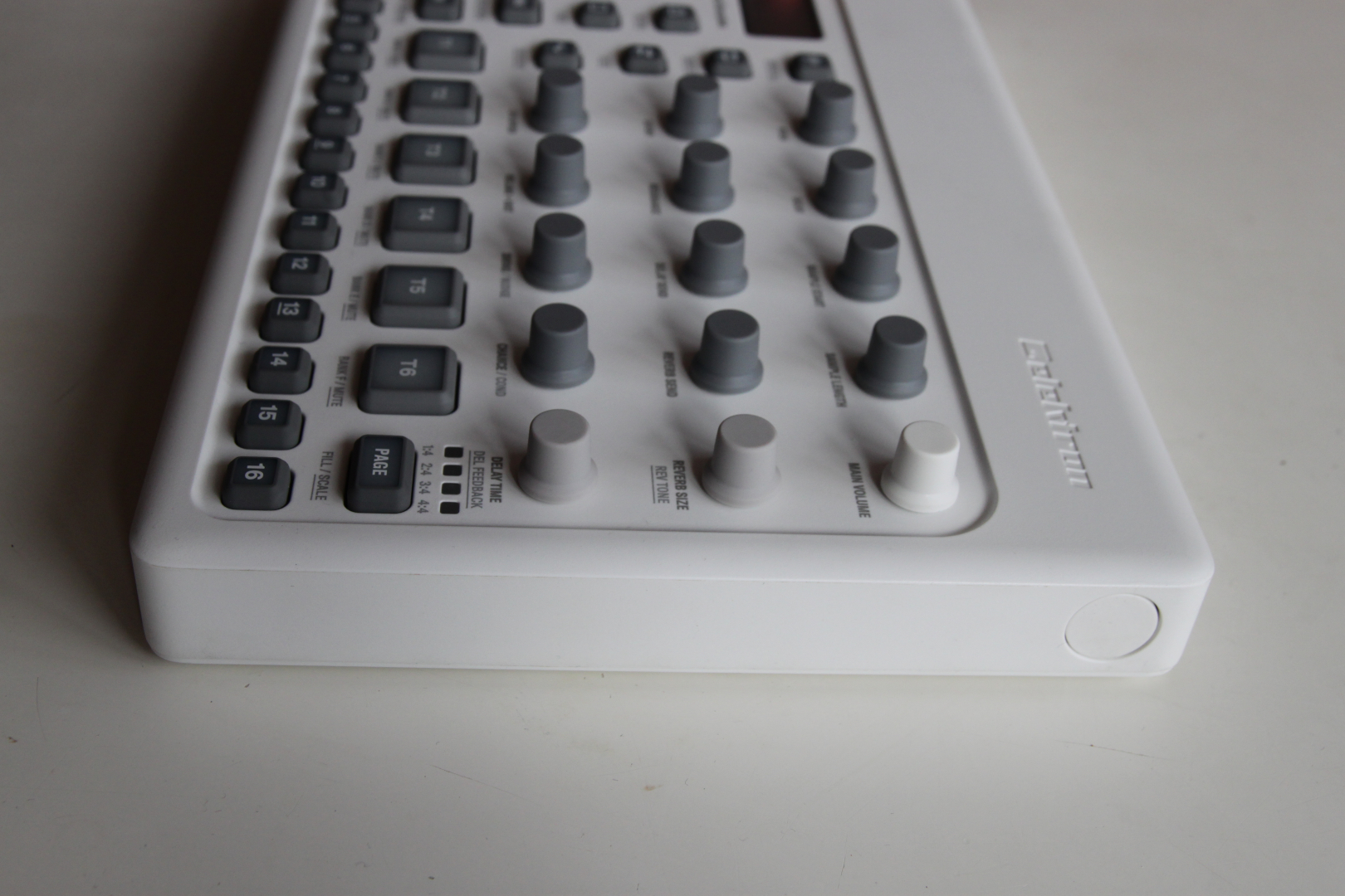 Model:Samples - Elektron Model:Samples - Audiofanzine
