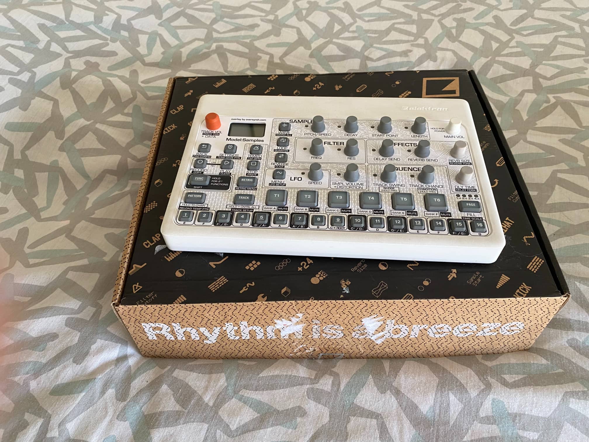 Model:Samples - Elektron Model:Samples - Audiofanzine