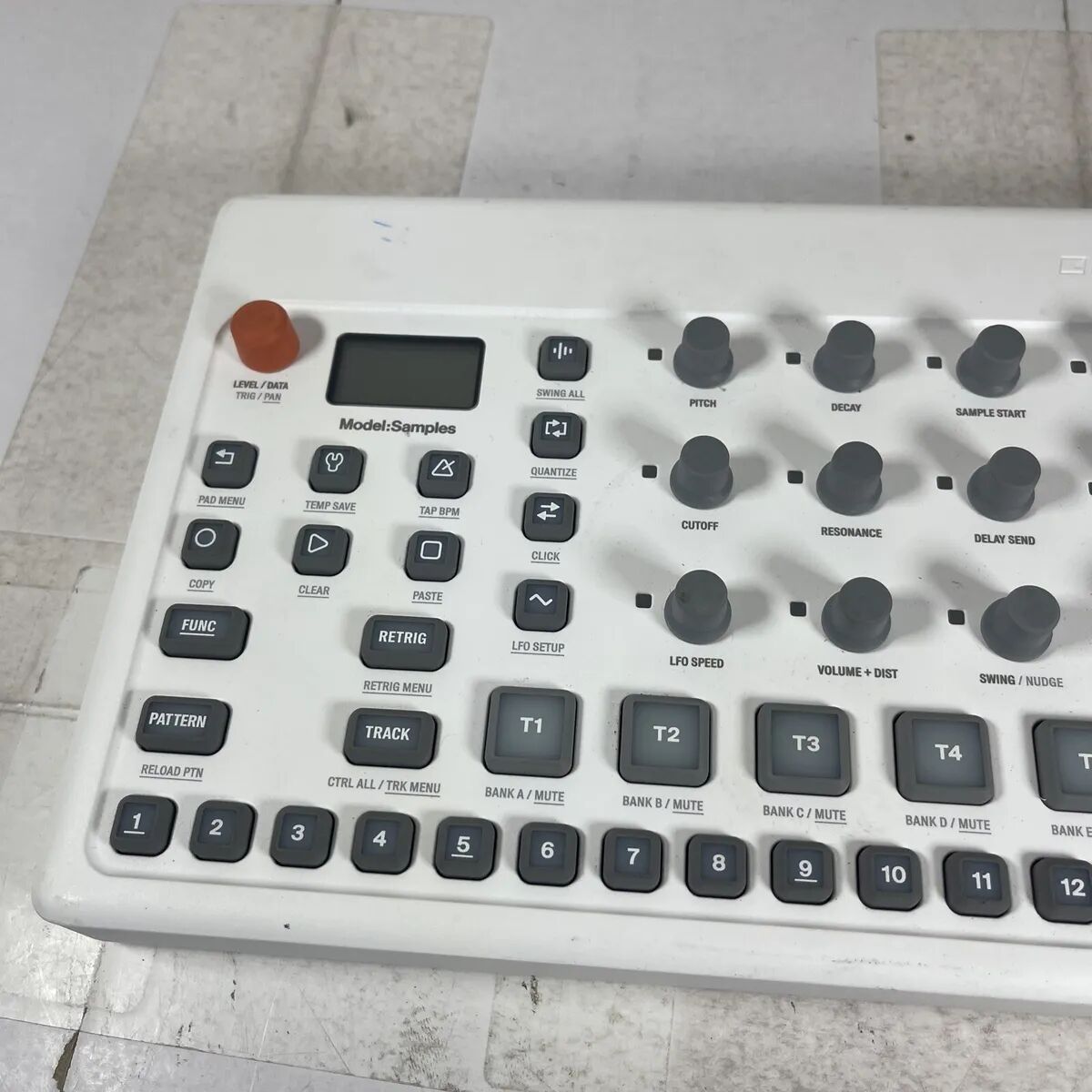 Model:Samples - Elektron Model:Samples - Audiofanzine