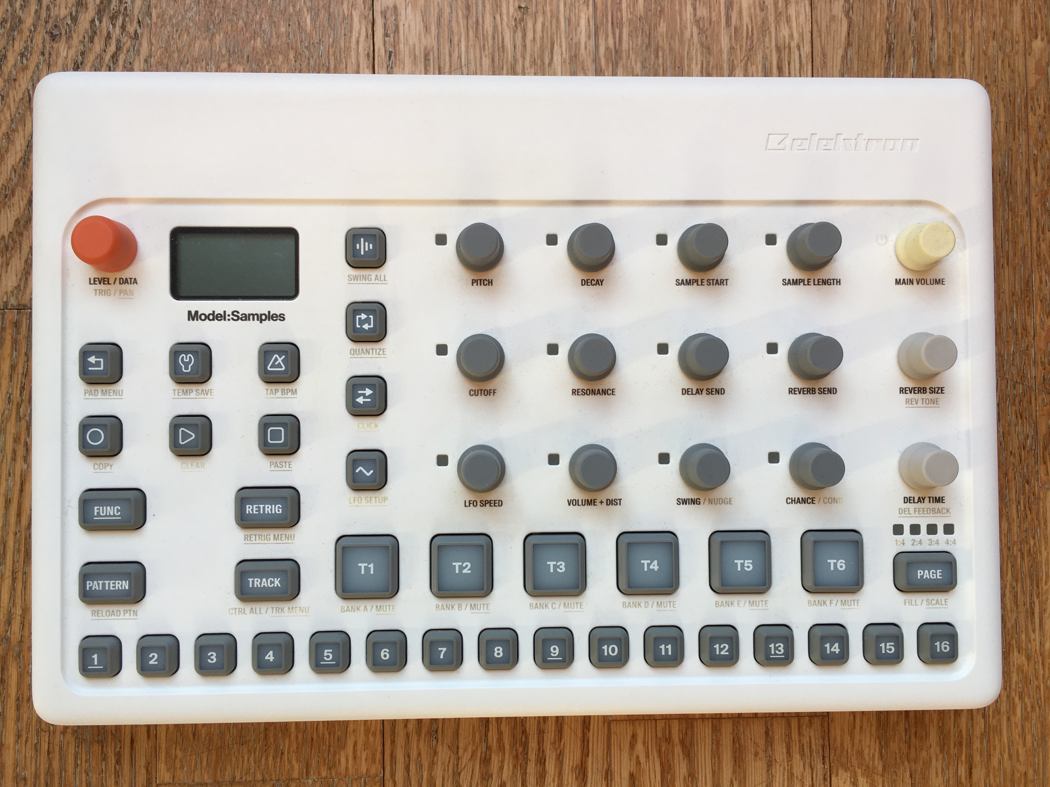 Model:Samples - Elektron Model:Samples - Audiofanzine