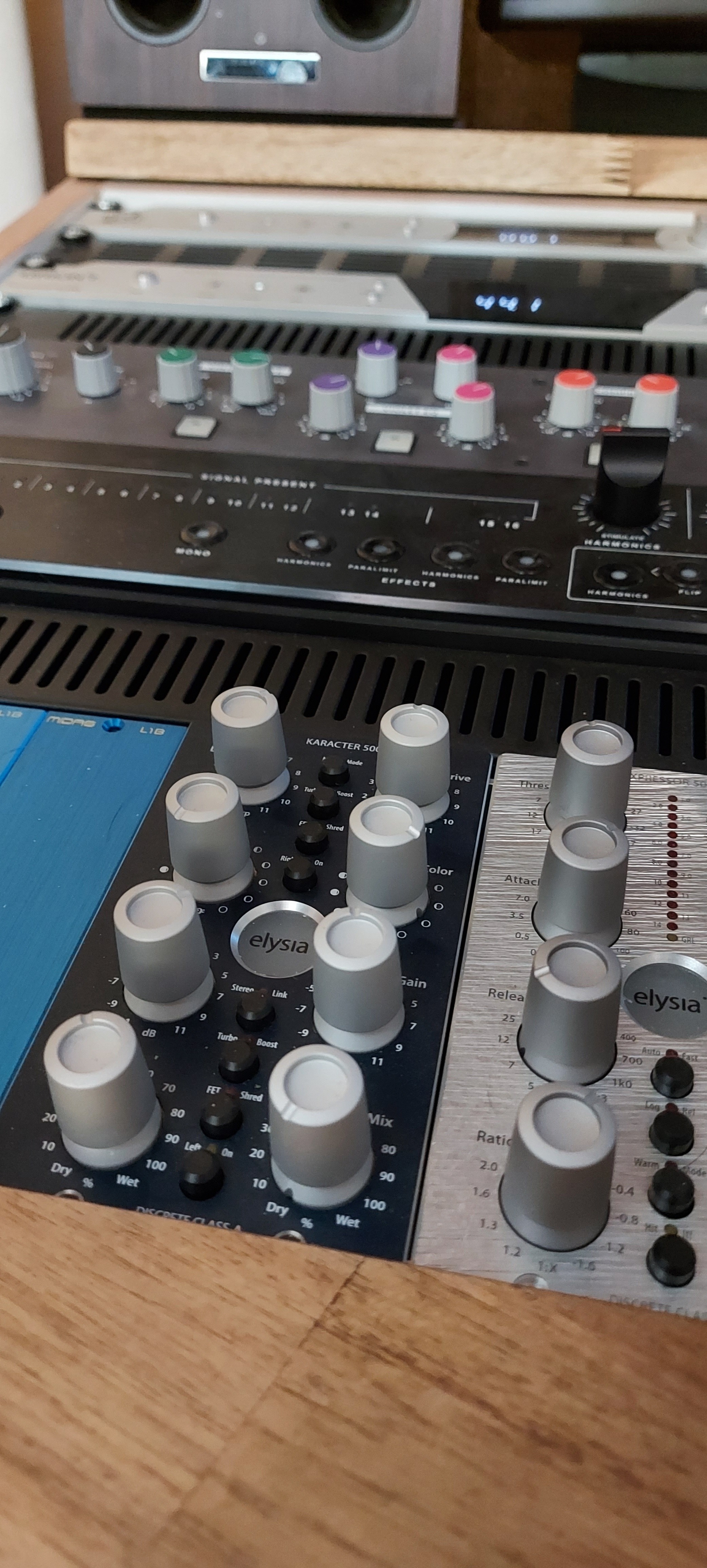 Karacter 500 - Elysia Karacter 500 - Audiofanzine