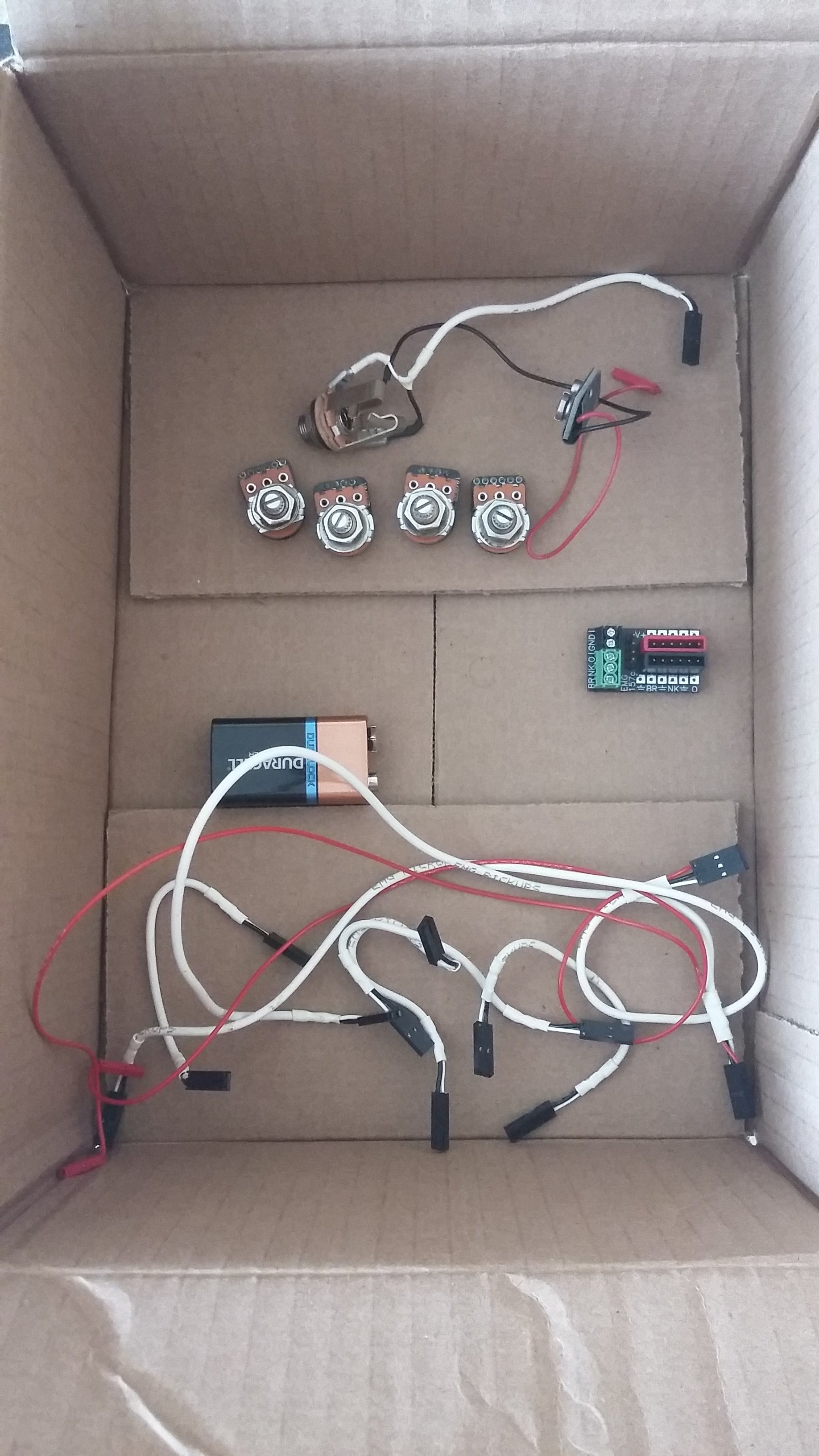 EMG 81 - Black image (#1482962) - Audiofanzine