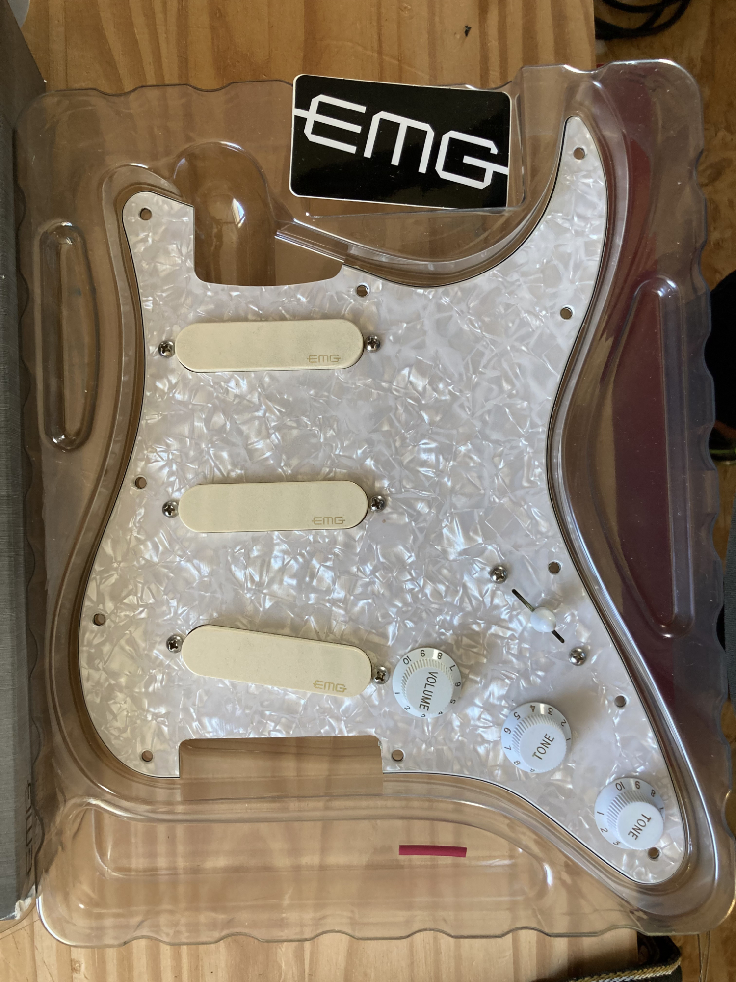 DG20 David Gilmour - EMG DG20 David Gilmour - Audiofanzine