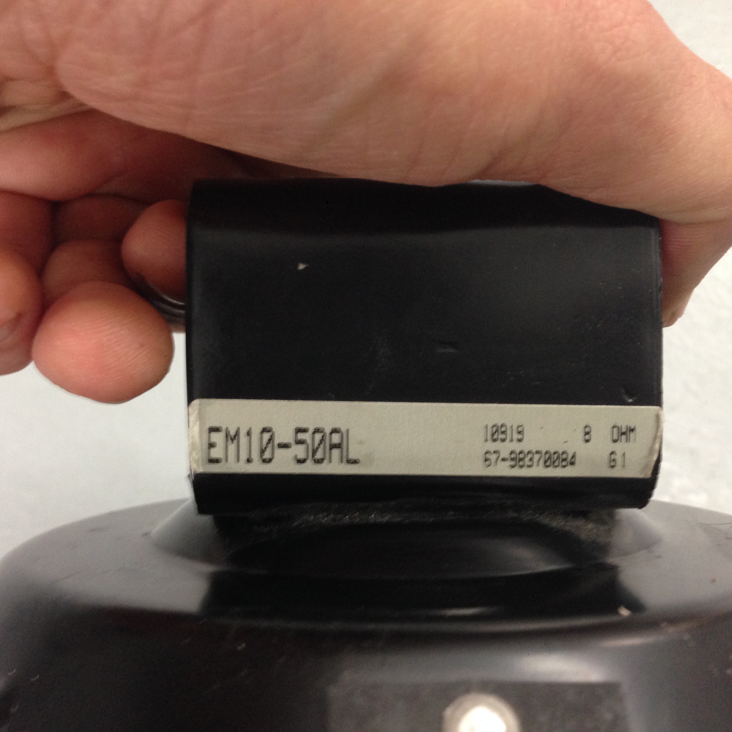 Legend 1028K - Eminence Legend 1028K - Audiofanzine