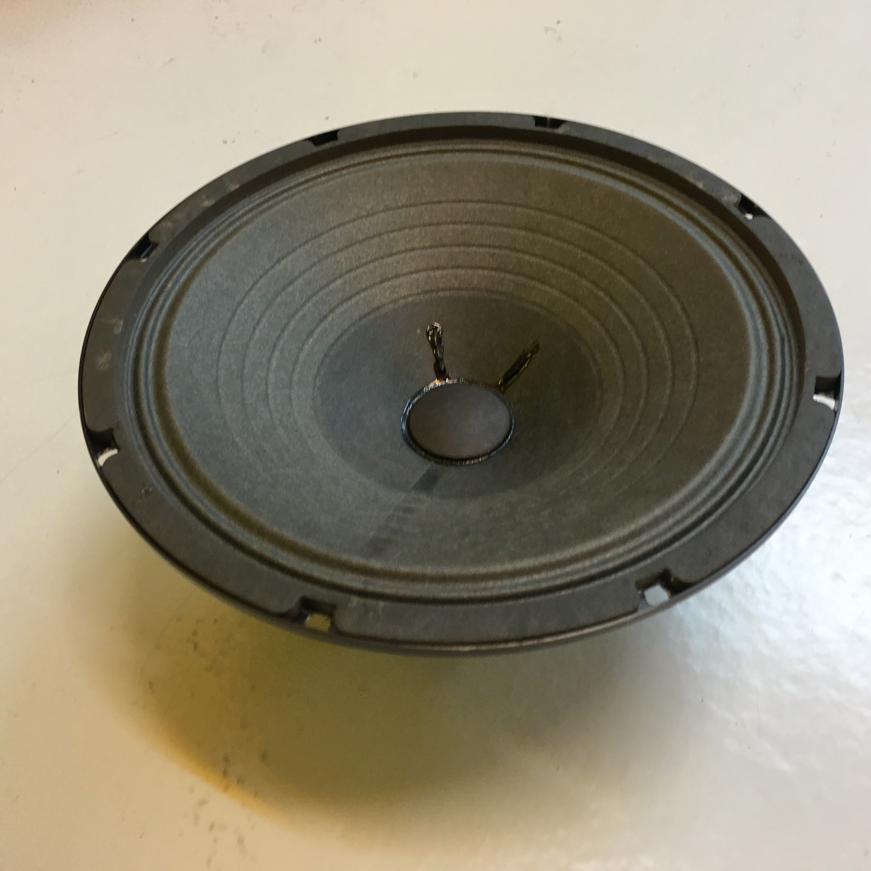 Legend 1028K - Eminence Legend 1028K - Audiofanzine