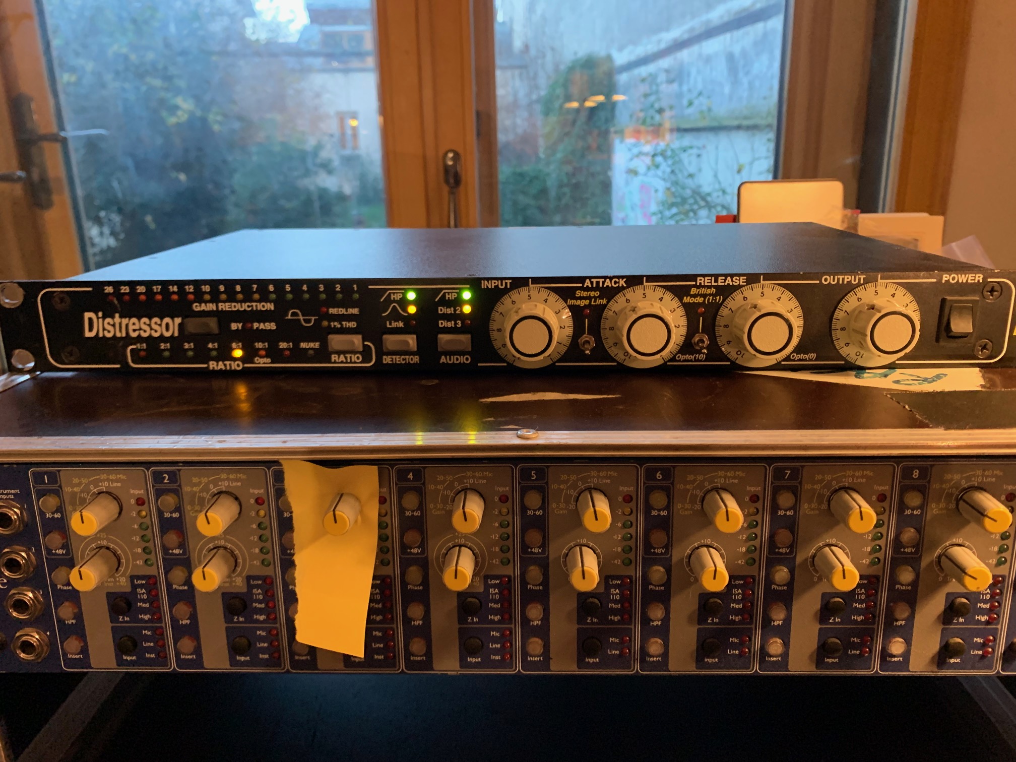 Distressor EL8X - Empirical Labs Distressor EL8X - Audiofanzine