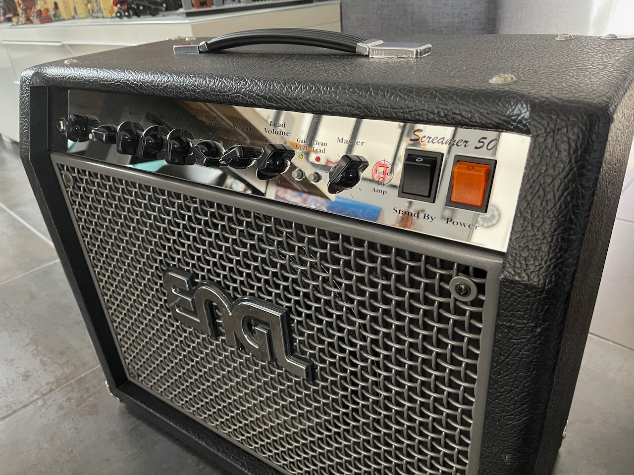 E330 Screamer 50 Combo - ENGL E330 Screamer 50 Combo - Audiofanzine