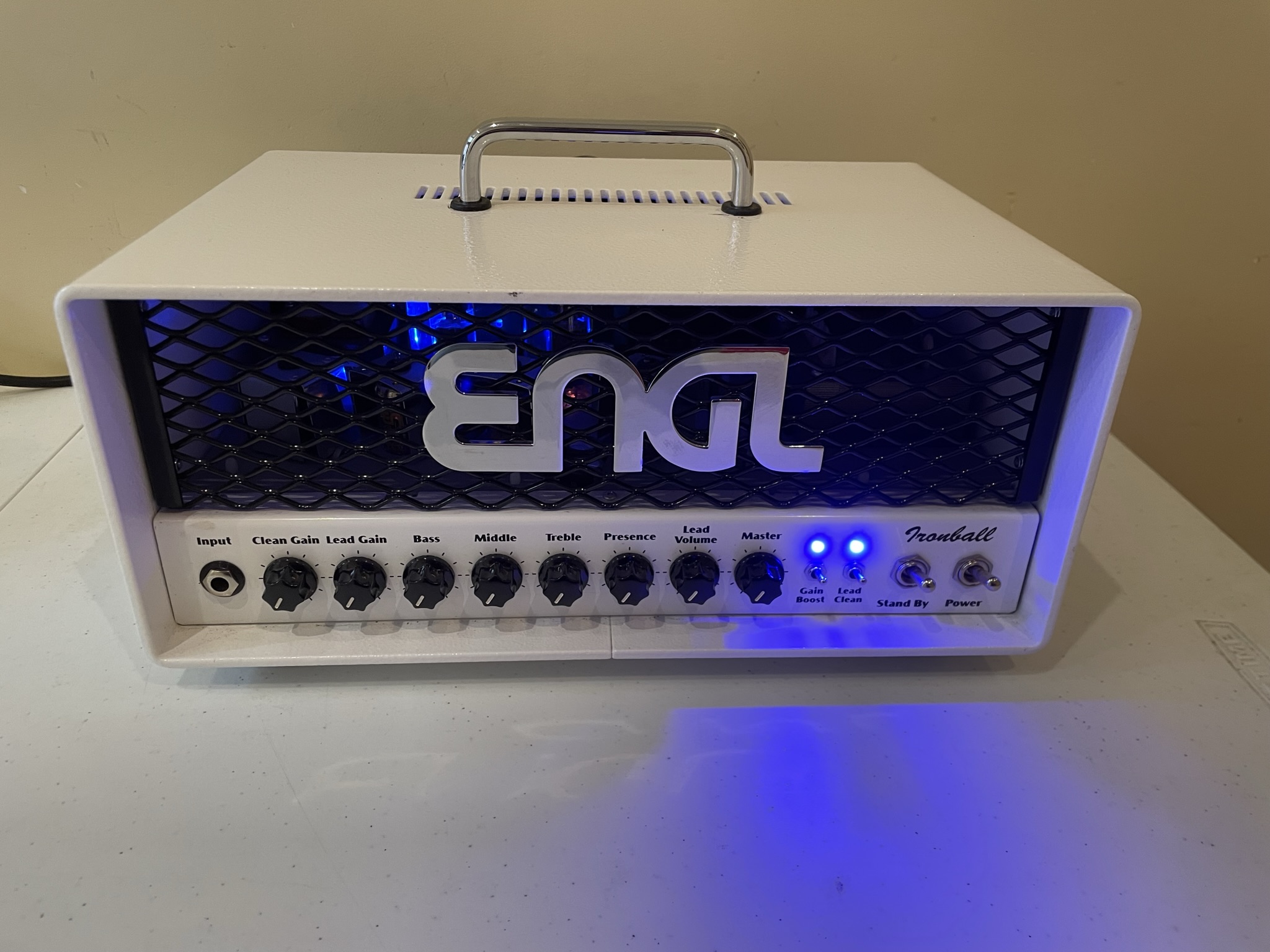 E606SE Ironball Special Edition ENGL - Audiofanzine