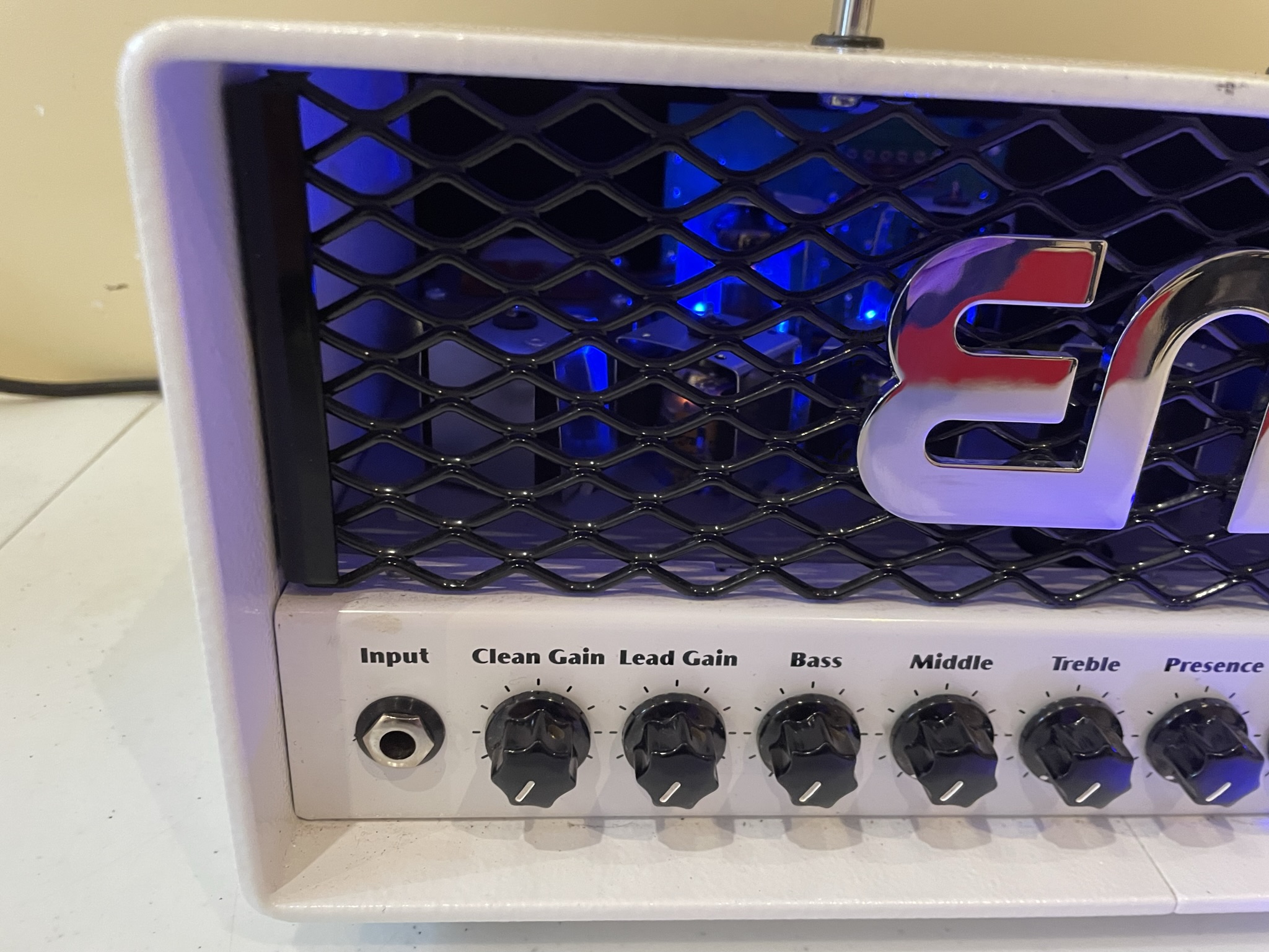 E606SE Ironball Special Edition ENGL - Audiofanzine