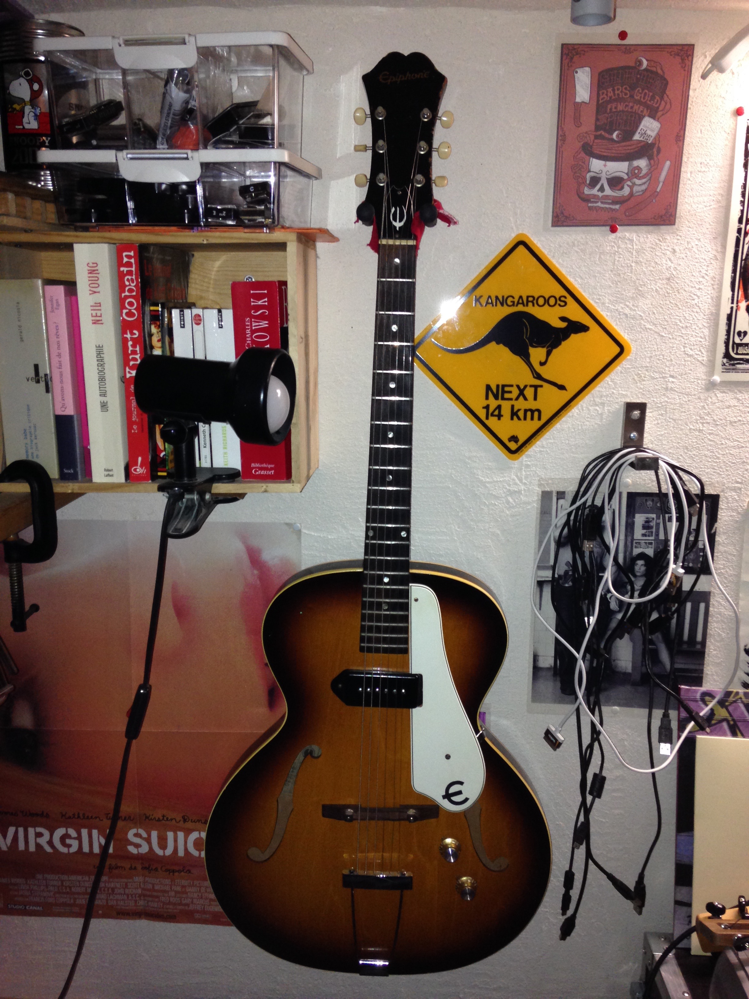 Century E422T - Epiphone Century E422T - Audiofanzine