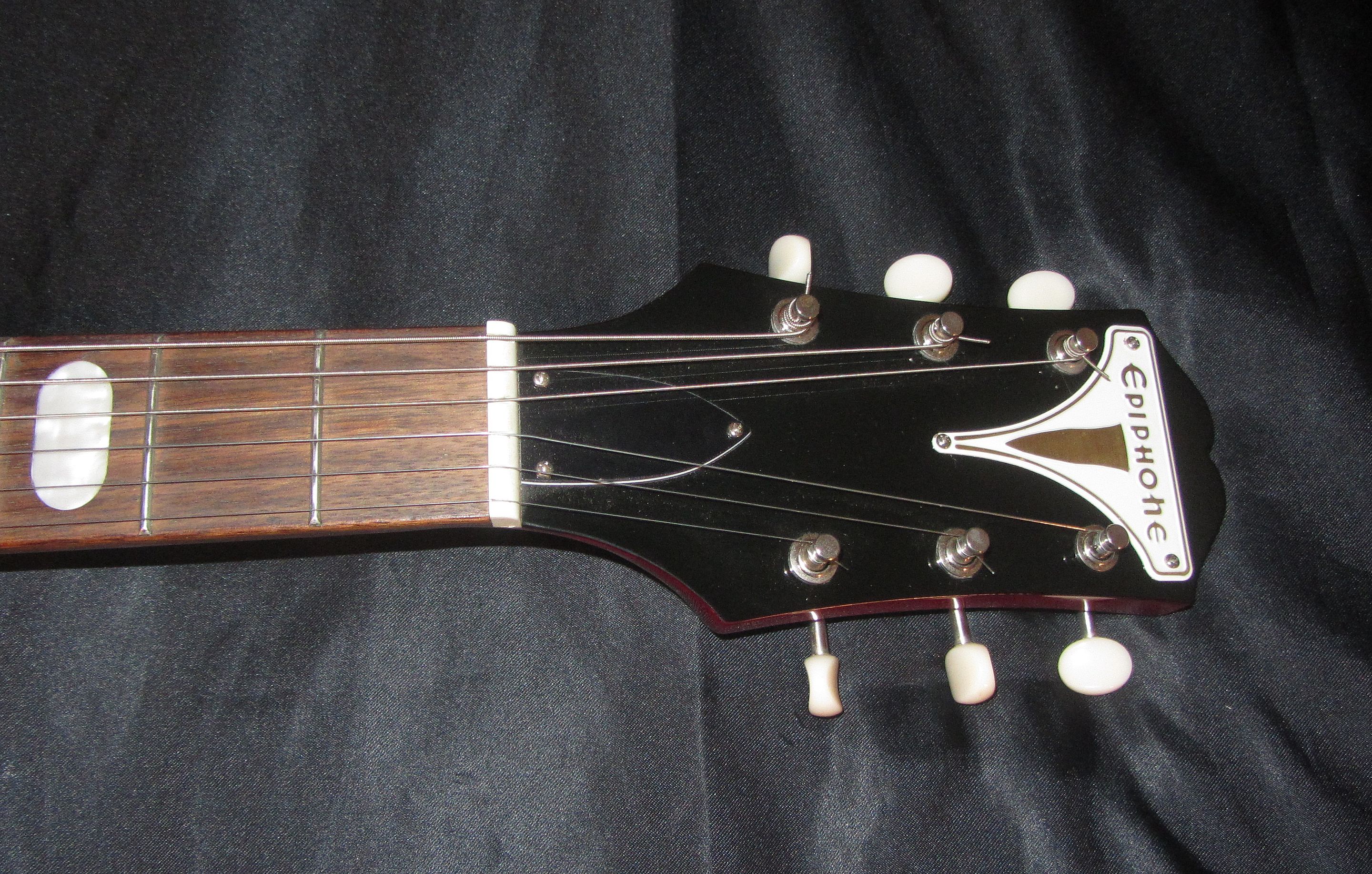 Crestwood Custom - Epiphone Crestwood Custom - Audiofanzine