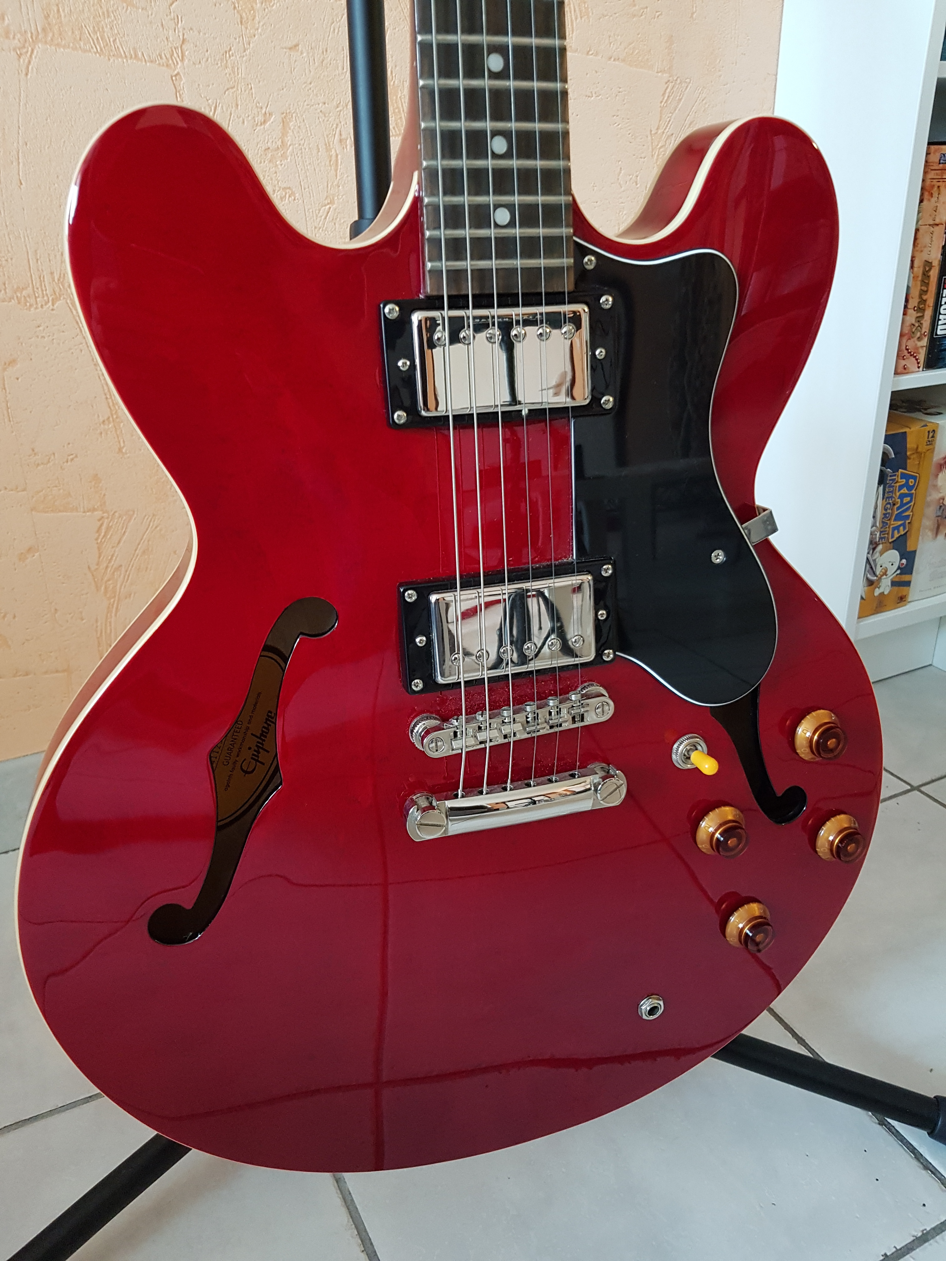ELITIST '63 ES-335 DOT - Epiphone Elitist '63 ES-335 Dot - Audiofanzine