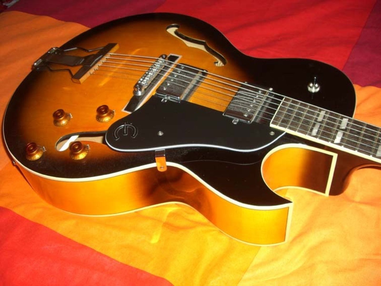 Epiphone ES-175 Reissue image (#35594) - Audiofanzine