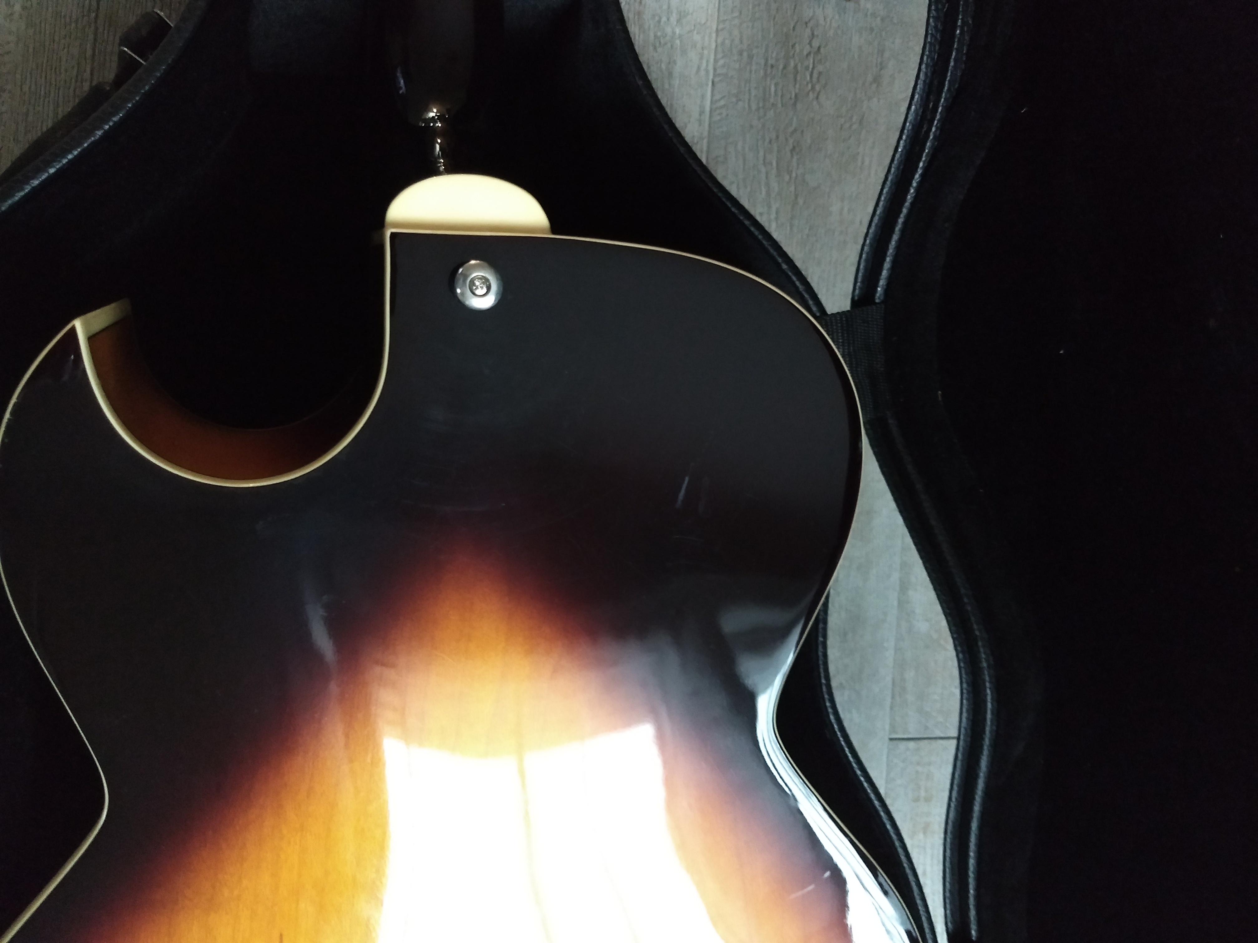 ES-175 Reissue - Epiphone ES-175 Reissue - Audiofanzine
