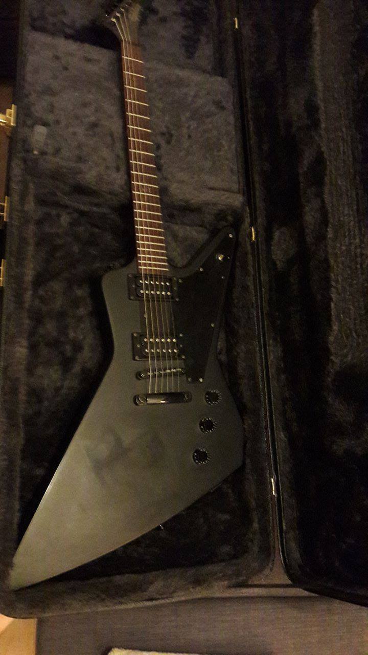 GOTH '58 EXPLORER - Epiphone Goth '58 Explorer - Audiofanzine