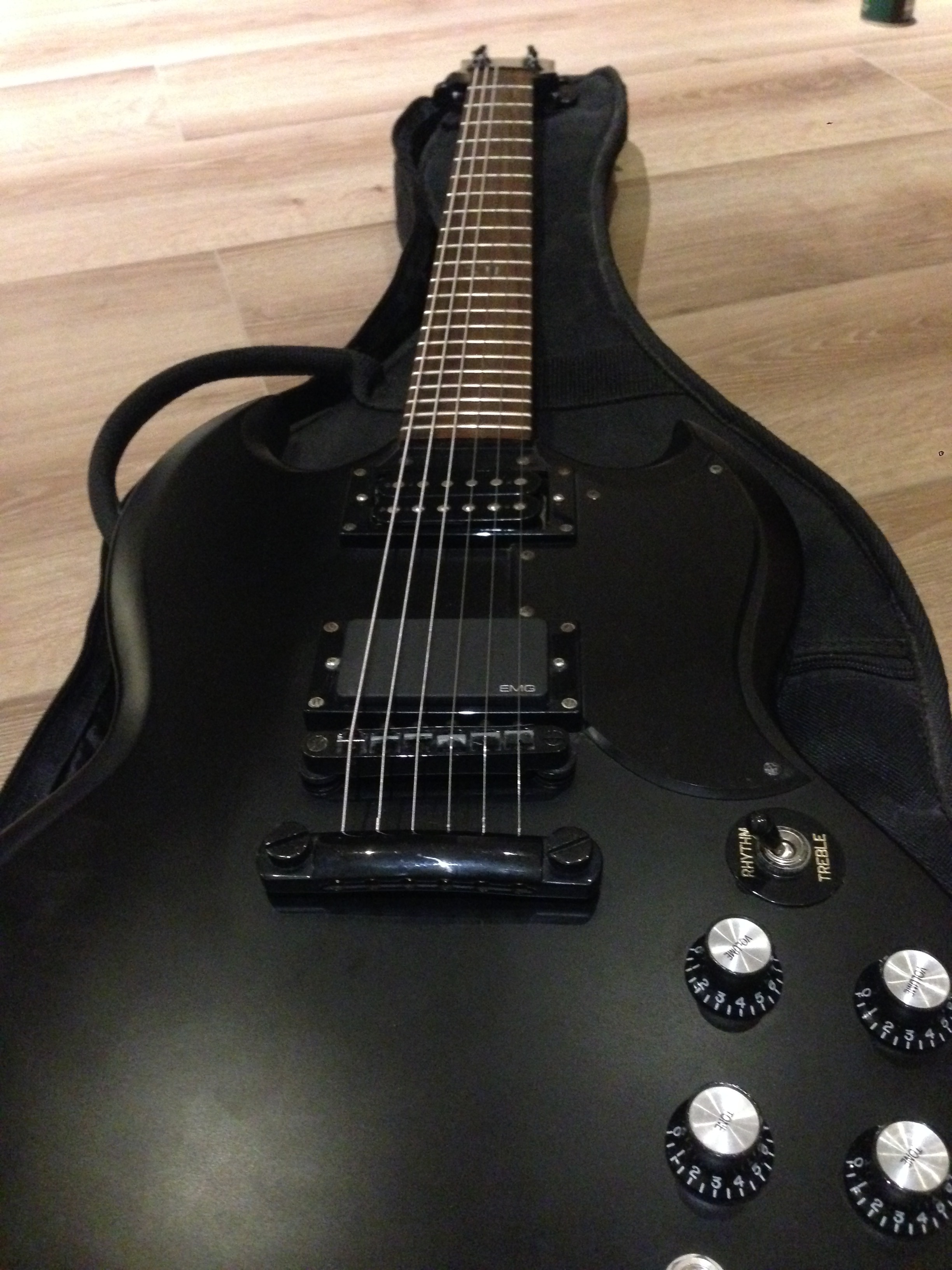 Epiphone Goth G-400 image (#2033572) - Audiofanzine